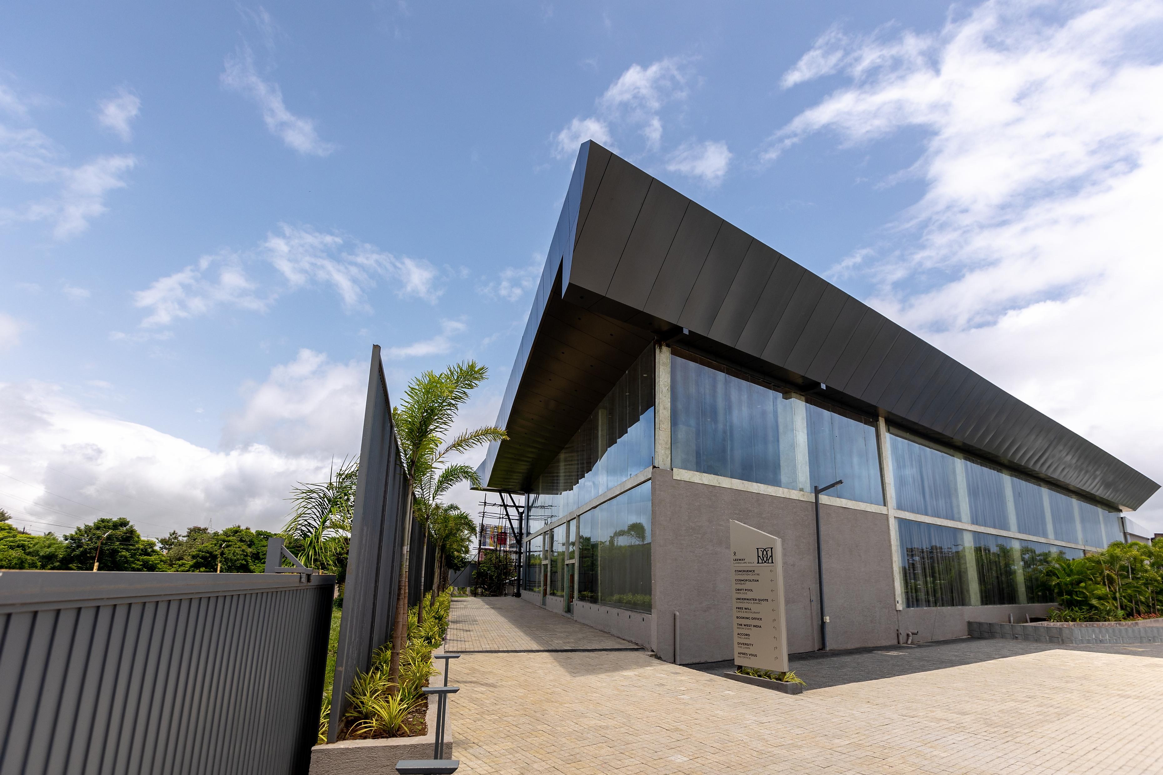 The Democracy Hotels, Resort & Convention Centre 𝗕𝗢𝗢𝗞 Nashik Hotel 𝘄𝗶𝘁𝗵 ...