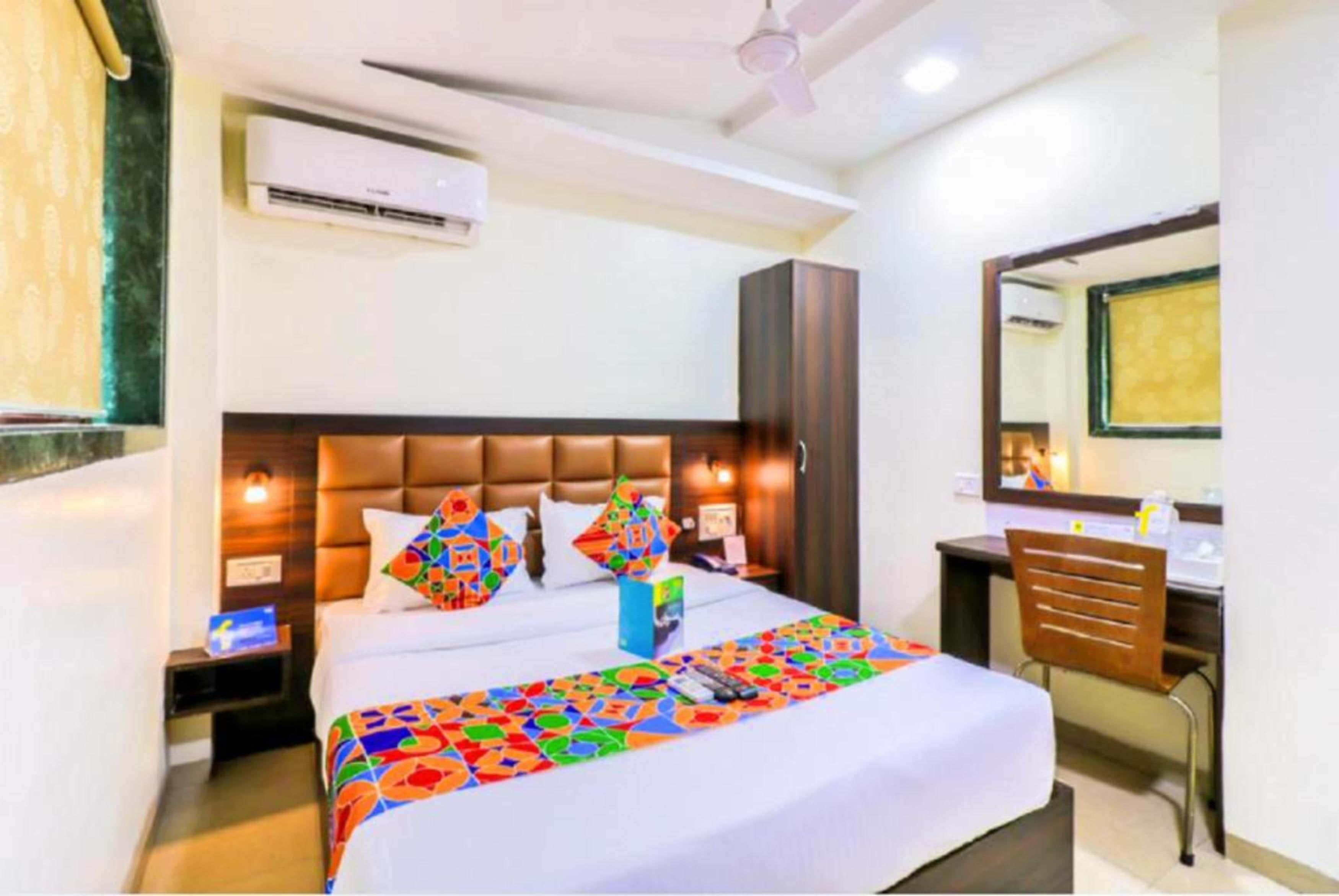 FabHotel Galaxy Suite Chembur 𝗕𝗢𝗢𝗞 Mumbai Hotel