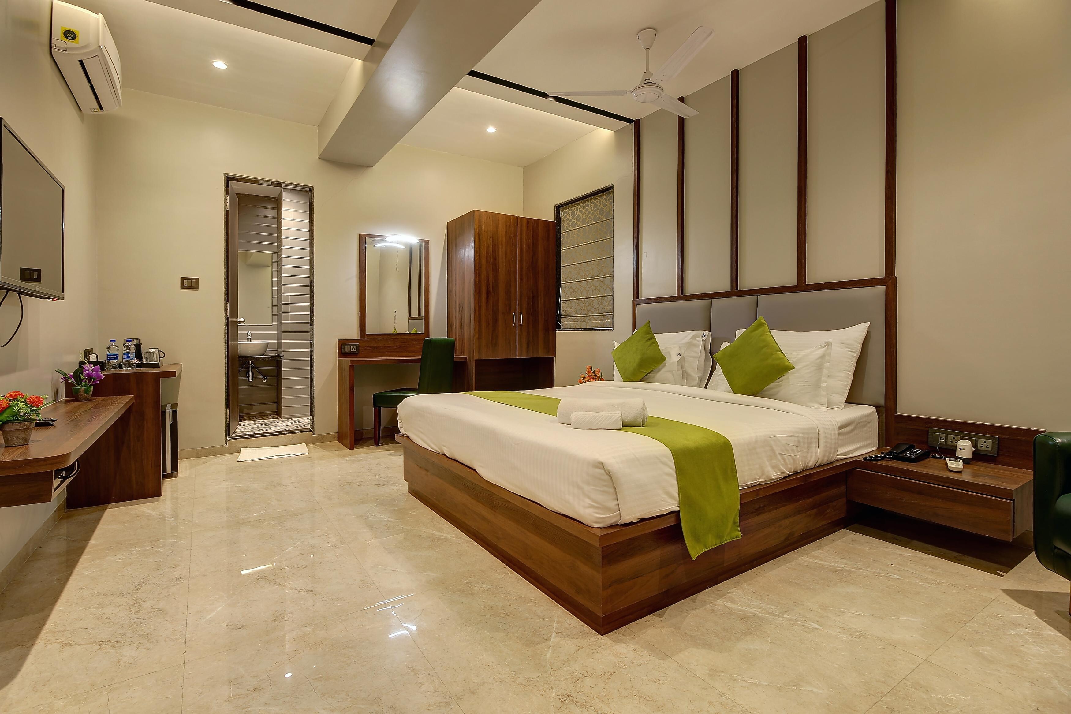 Hotels in Hadapsar, Pune Book with 𝗙𝗥𝗘𝗘 𝗖𝗮𝗻𝗰𝗲𝗹𝗹𝗮𝘁𝗶𝗼𝗻