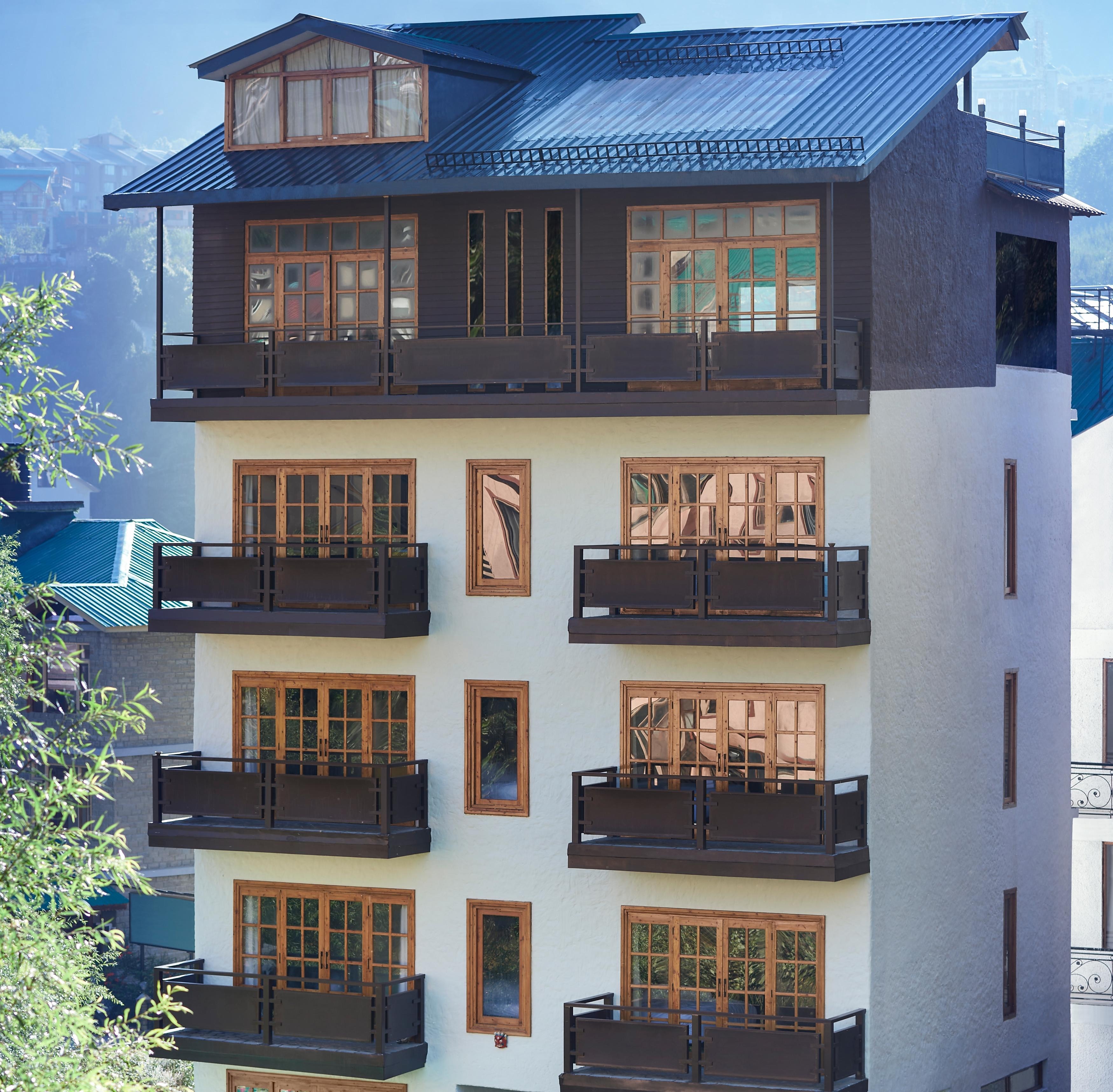 Naiden Luxury Apartments By Poshtel Manali - Reviews, Photos & Offer