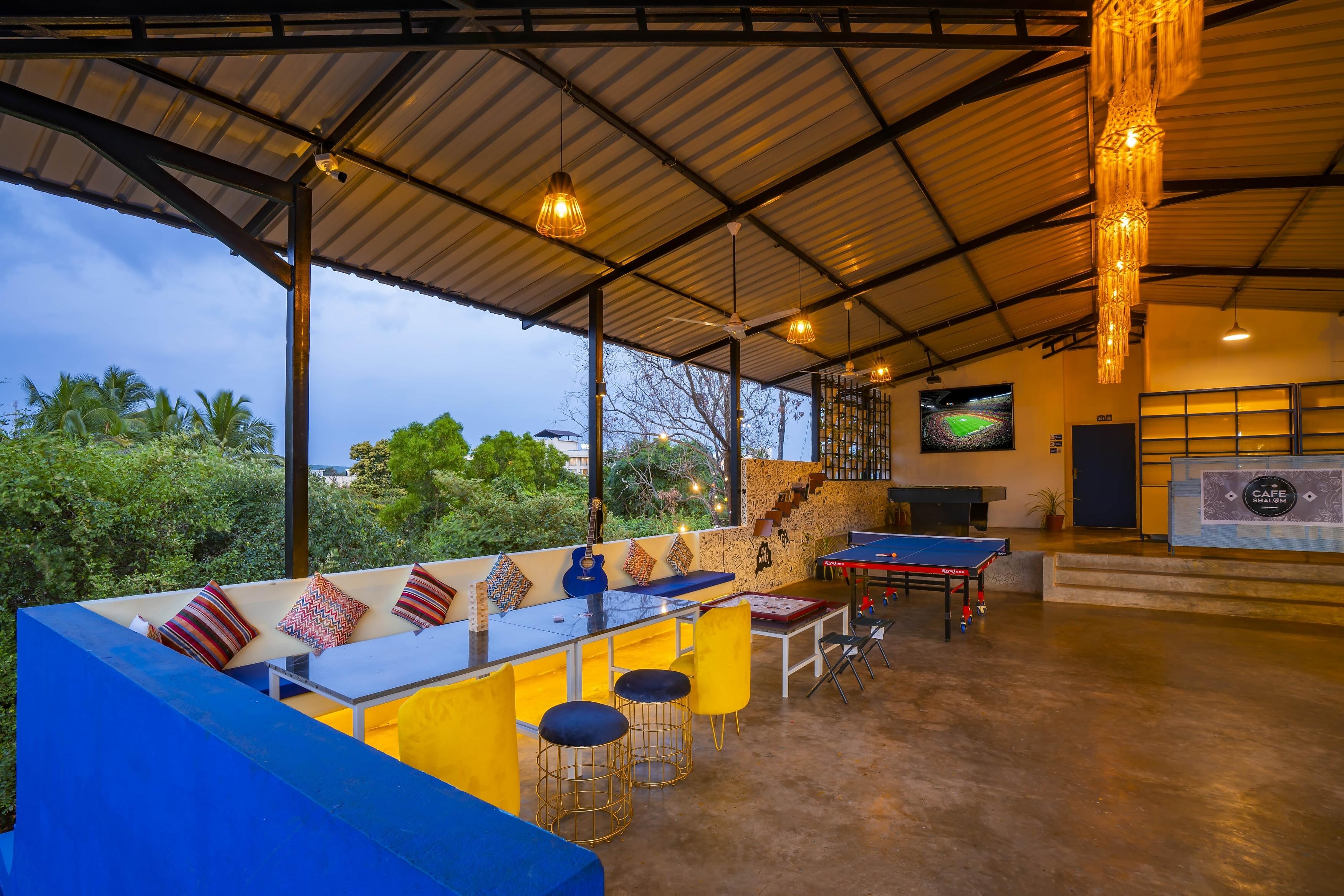 Shalom Backpackers Anjuna Goa 𝗕𝗢𝗢𝗞 Goa Hostel 𝘄𝗶𝘁𝗵 𝗙𝗥𝗘𝗘 𝗖𝗮𝗻𝗰𝗲𝗹𝗹𝗮𝘁𝗶𝗼𝗻
