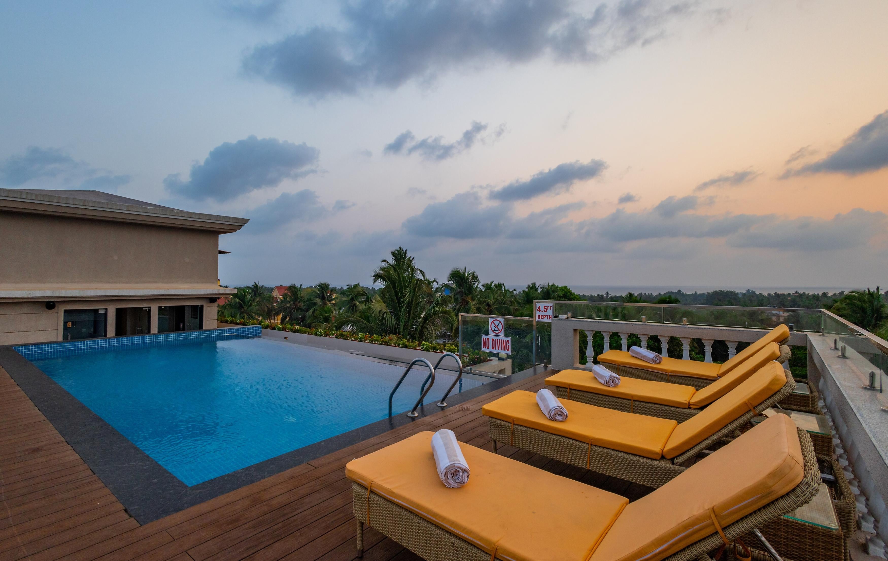 Artistry Suites 𝗕𝗢𝗢𝗞 Goa Hotel 𝘄𝗶𝘁𝗵 𝗙𝗥𝗘𝗘 𝗖𝗮𝗻𝗰𝗲𝗹𝗹𝗮𝘁𝗶𝗼𝗻