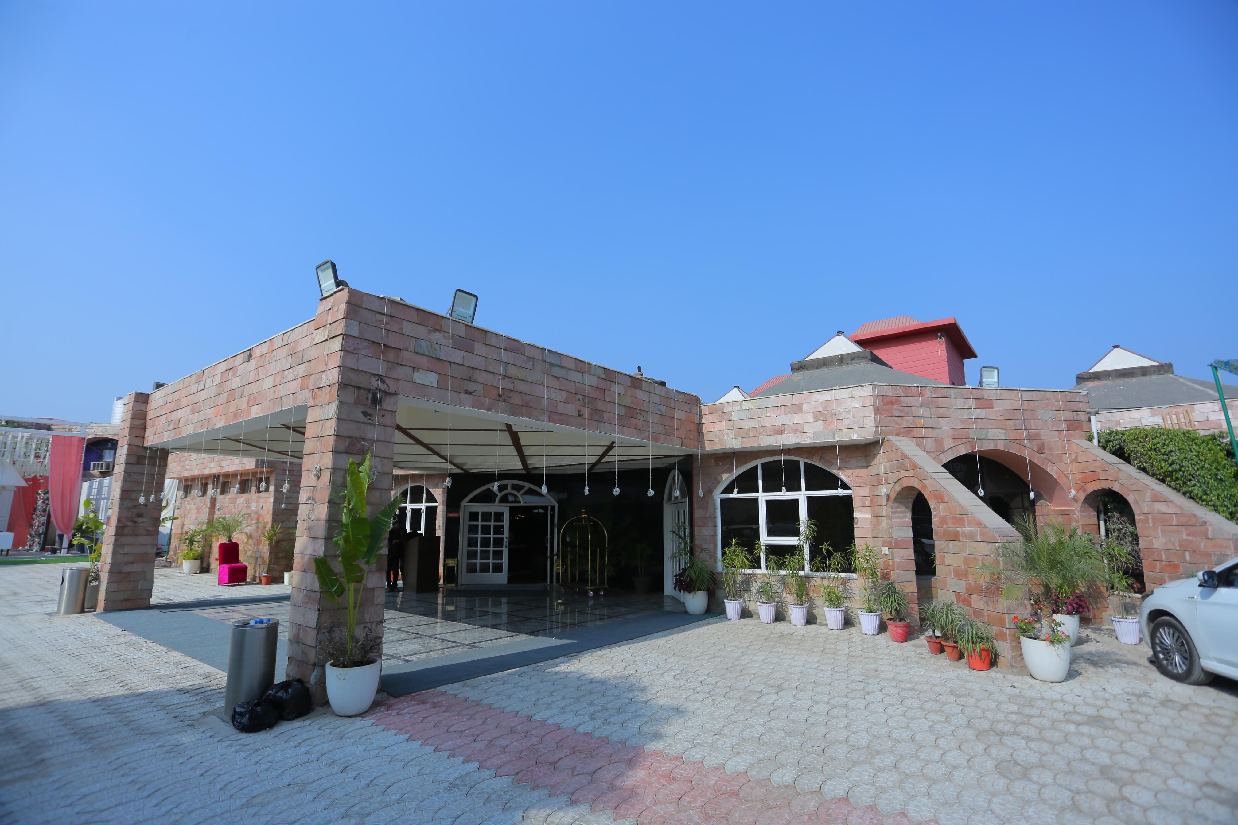 Tivoli Heritage Palace 𝗕𝗢𝗢𝗞 Rewari Resort 𝘄𝗶𝘁𝗵 𝗙𝗥𝗘𝗘 𝗖𝗮𝗻𝗰𝗲𝗹𝗹𝗮𝘁𝗶𝗼𝗻