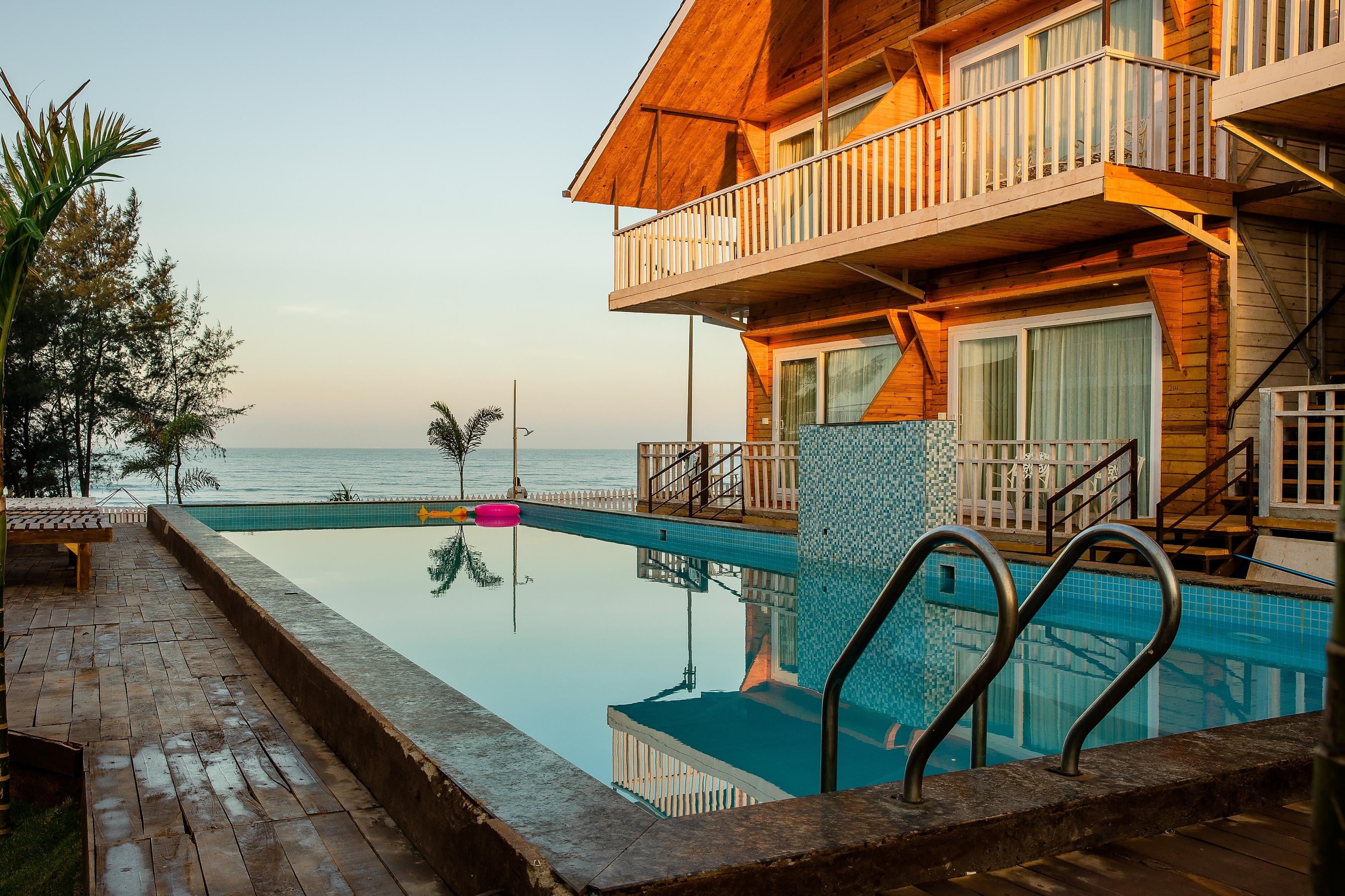 DALLAS BEACH RESORT GOA 𝗕𝗢𝗢𝗞 Goa Resort 𝘄𝗶𝘁𝗵 𝗙𝗥𝗘𝗘 𝗖𝗮𝗻𝗰𝗲𝗹𝗹𝗮𝘁𝗶𝗼𝗻