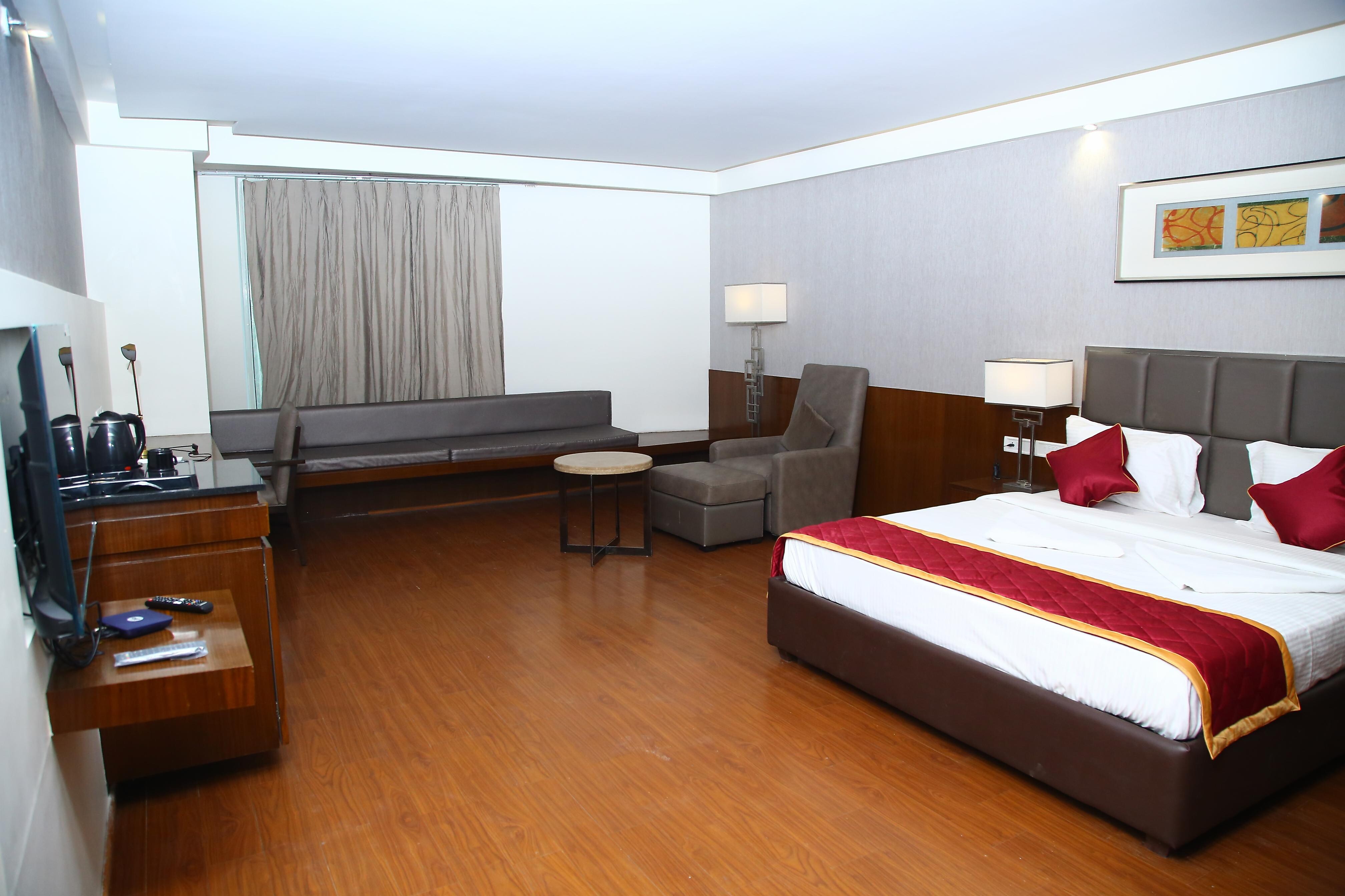 HOTEL SVM GRAND Banjara 𝗕𝗢𝗢𝗞 Hyderabad Hotel 𝘄𝗶𝘁𝗵 ₹𝟬 𝗣𝗔𝗬𝗠𝗘𝗡𝗧