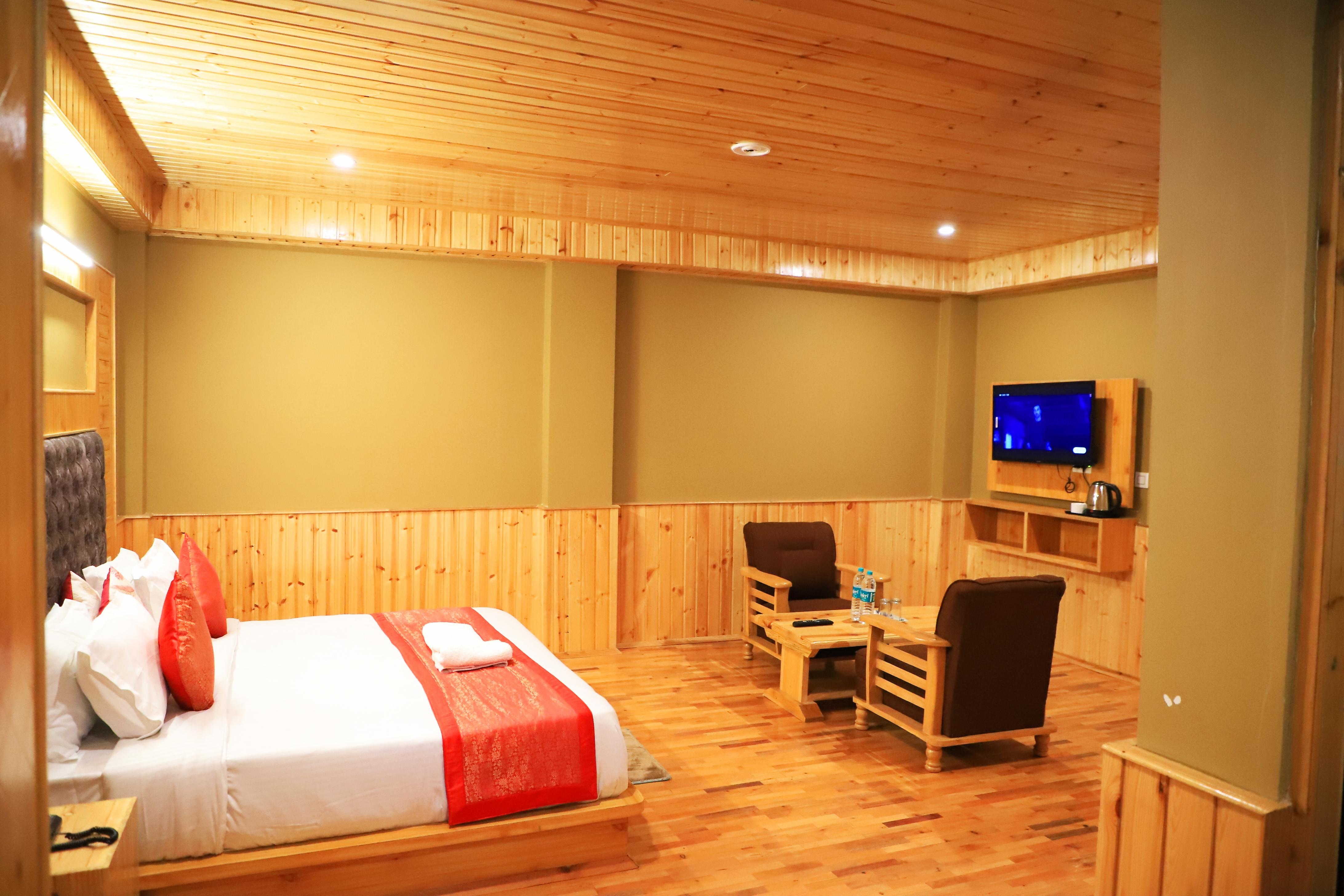 Seven Hills Resort 𝗕𝗢𝗢𝗞 Manali Resort 𝘄𝗶𝘁𝗵 ₹𝟬 𝗣𝗔𝗬𝗠𝗘𝗡𝗧
