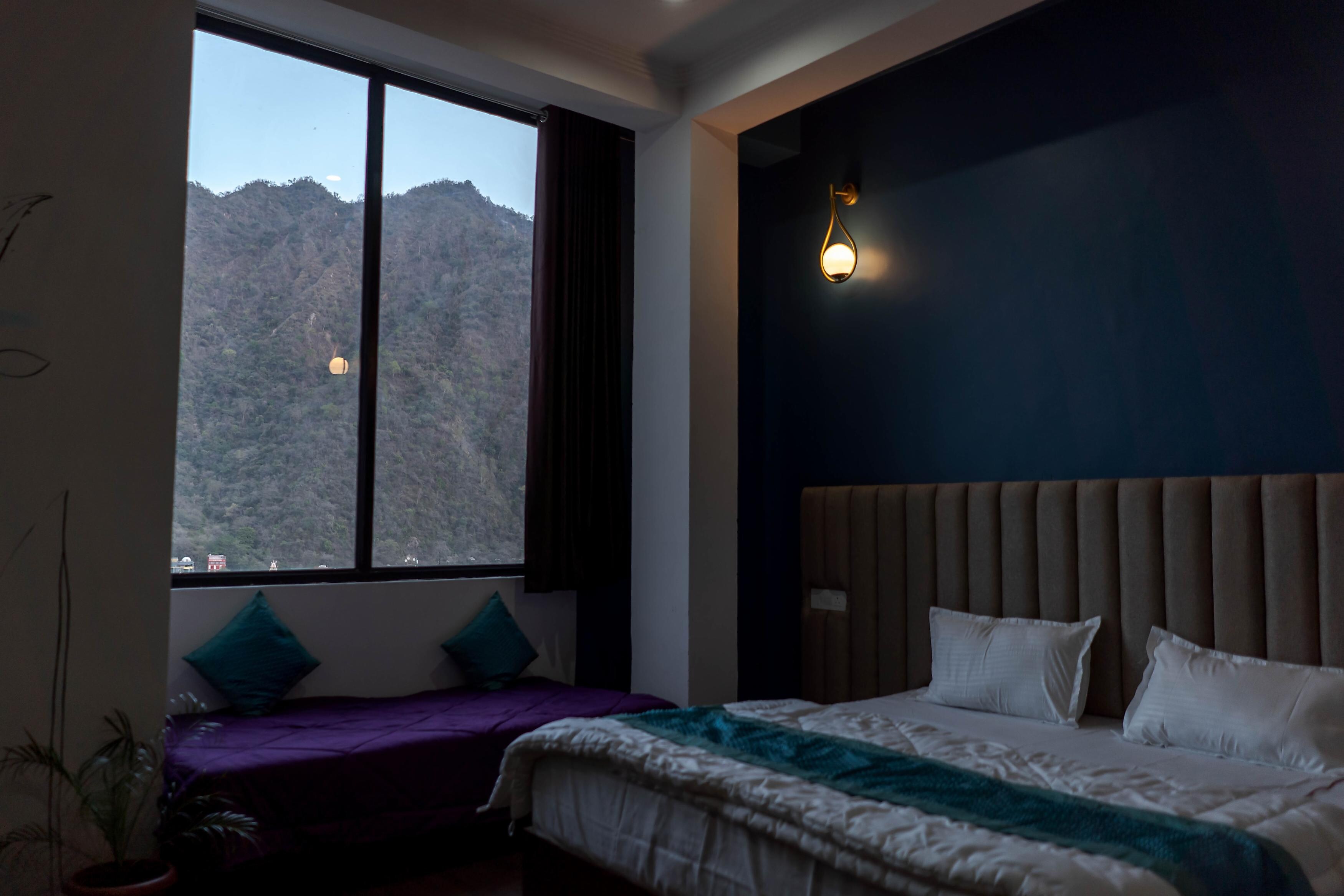 Spontrail Hostel Tapovan 𝗕𝗢𝗢𝗞 Rishikesh Hostel