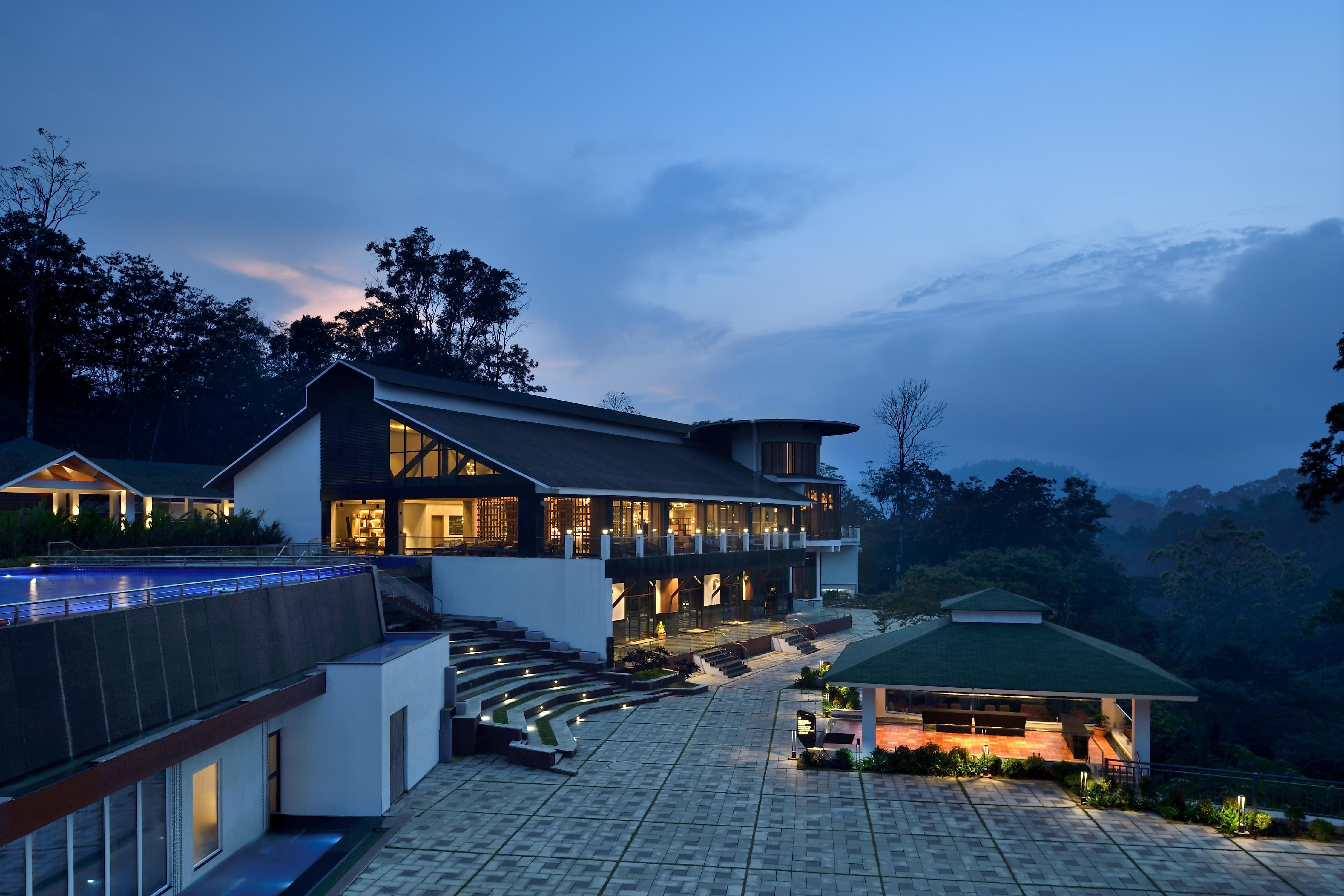 Coorg Marriott Resort and Spa 𝗕𝗢𝗢𝗞 Coorg Resort