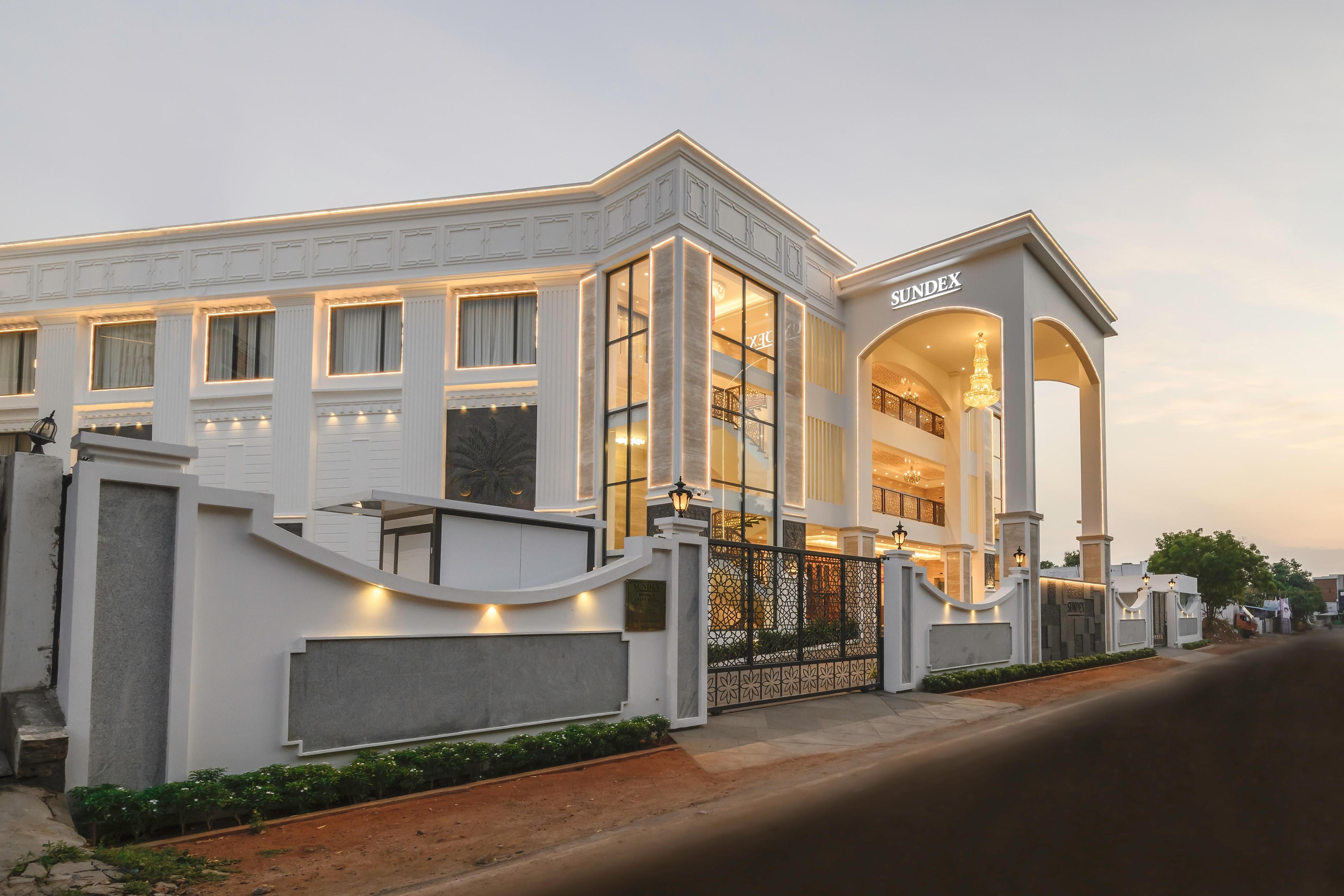 SUNDEX MAHAL AND APART HOTEL 𝗕𝗢𝗢𝗞 Thanjavur Hotel