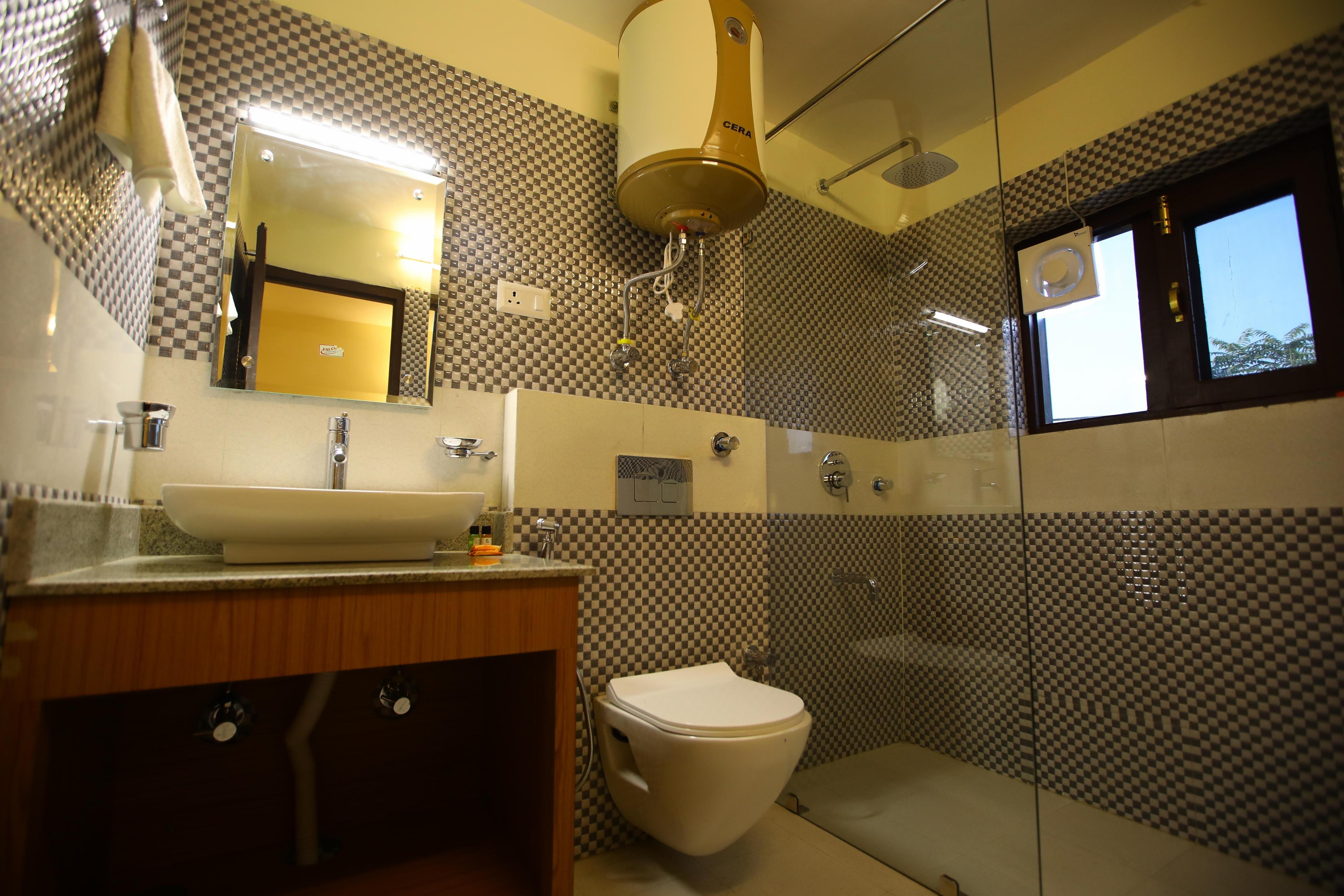 Shaf Excellency Hotel Srinagar - Reviews, Photos & Offer