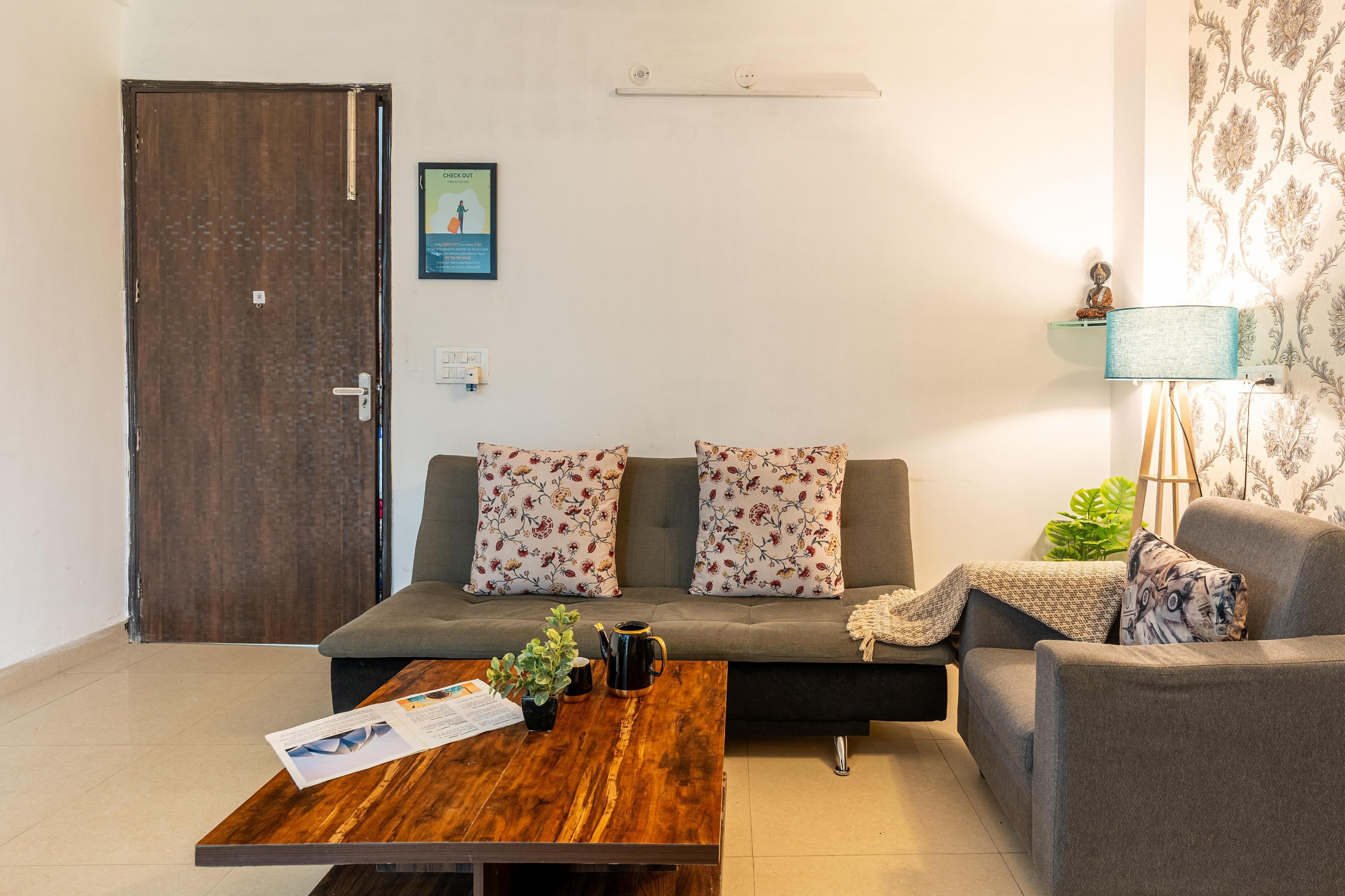 Address of Homlee-Vintage 2BHK-Fort View-Bharat Mandapam-NDLS ...