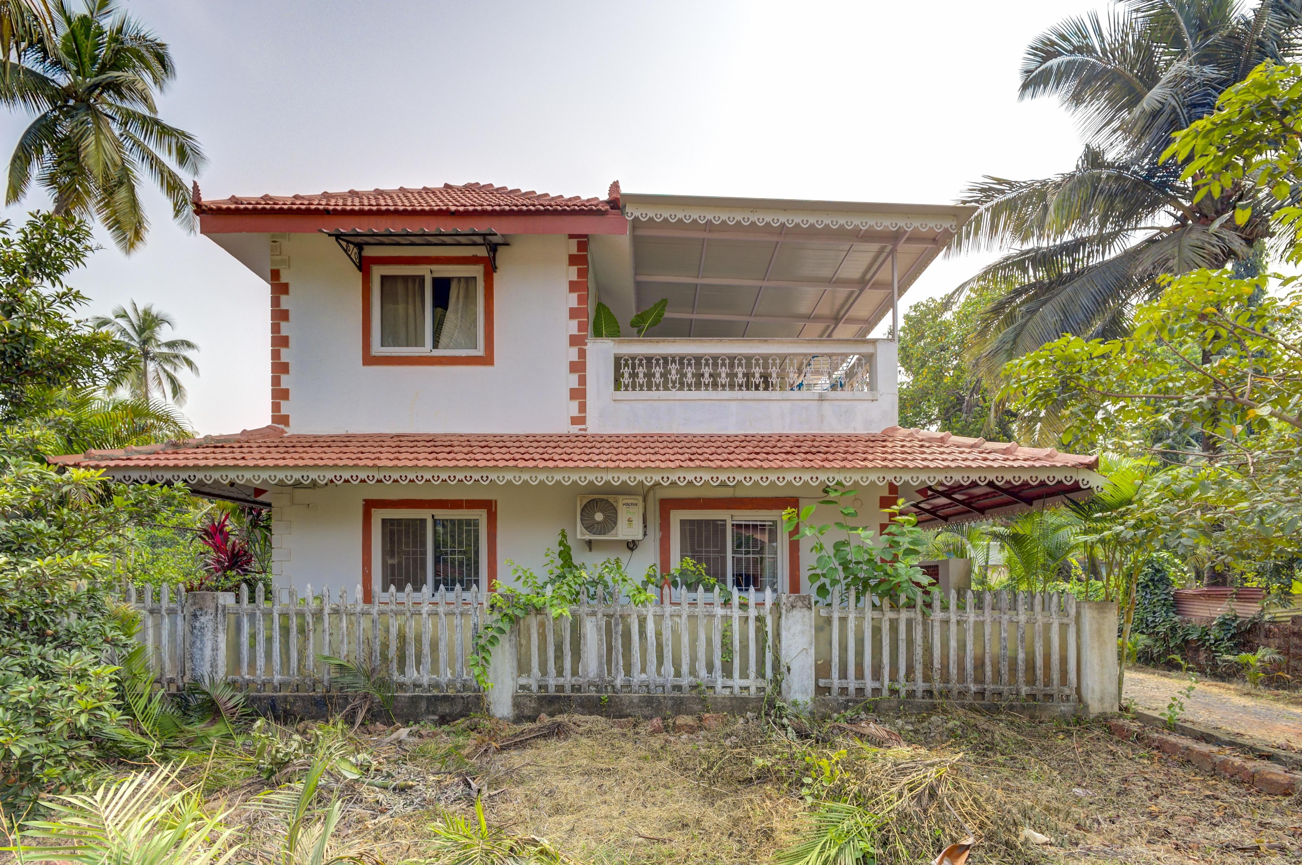 Casa Belo 4BR Farm Villa in North Goa w Field views and Caretaker 𝗕𝗢𝗢𝗞 ...