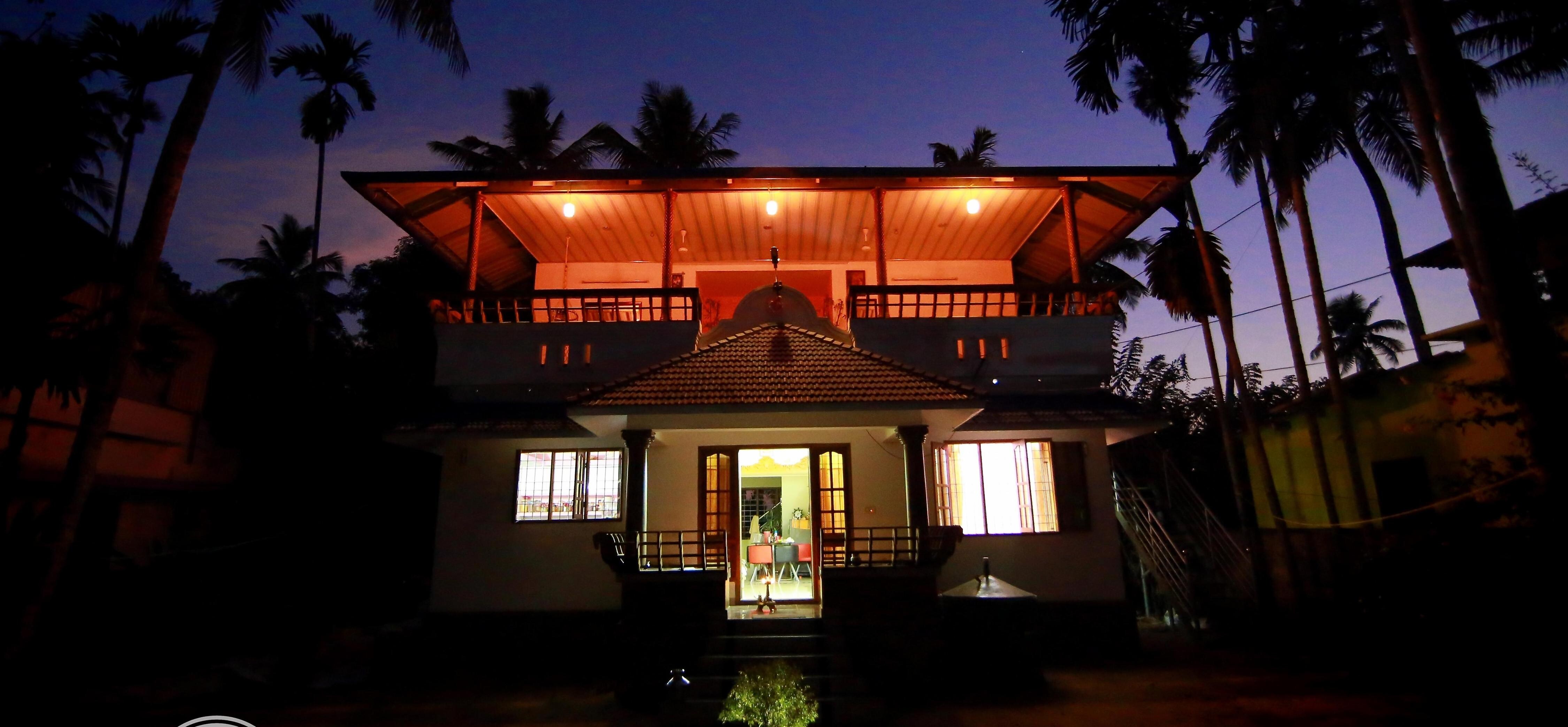 Prabudha Homestay 𝗕𝗢𝗢𝗞 Alleppey Homestay