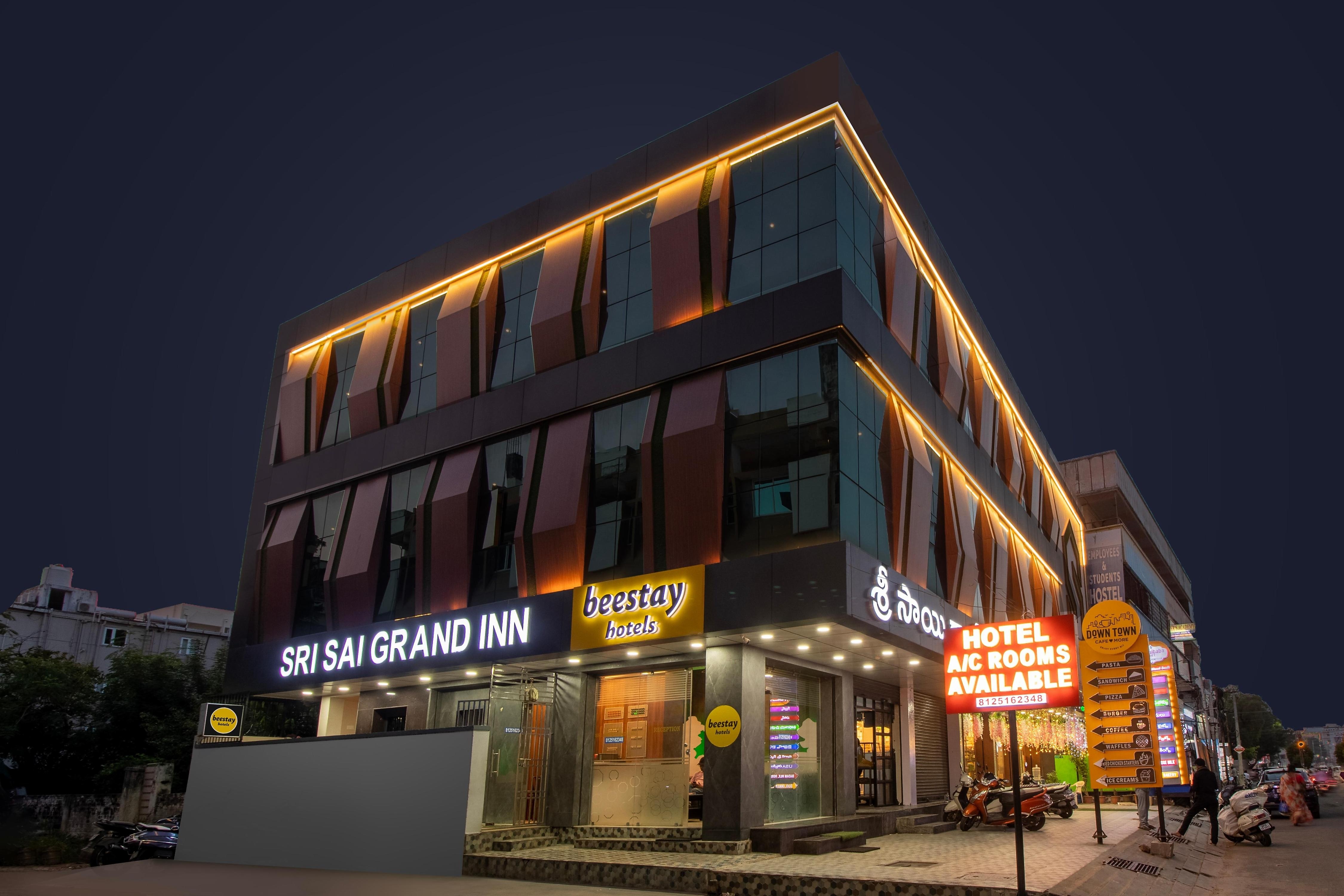 Beestay Hotels Mogalrajapuram 𝗕𝗢𝗢𝗞 Vijaywada Hotel