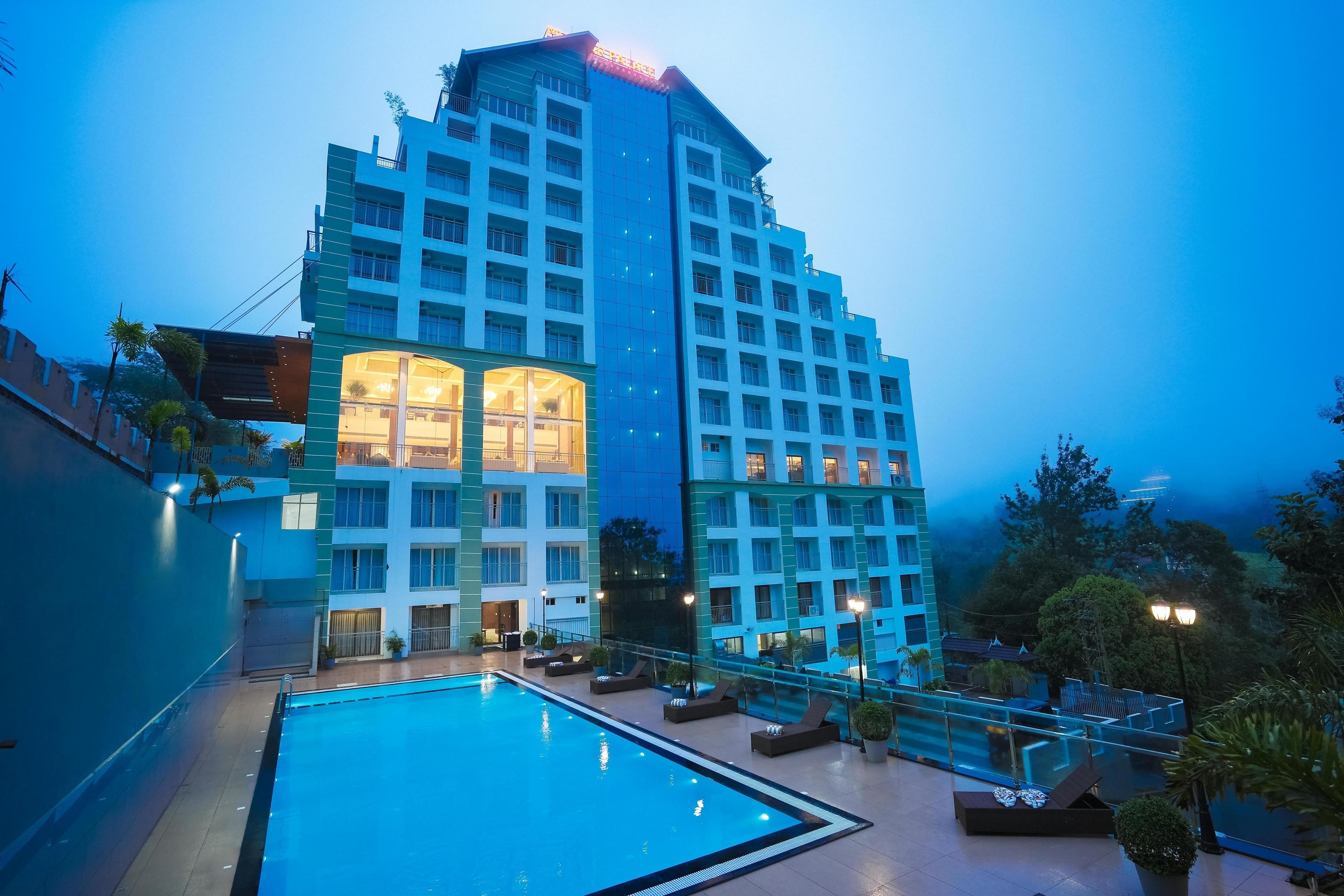 Golden Munnar Palace By Hawk Hospitality 헕헢헢헞 Munnar Resort