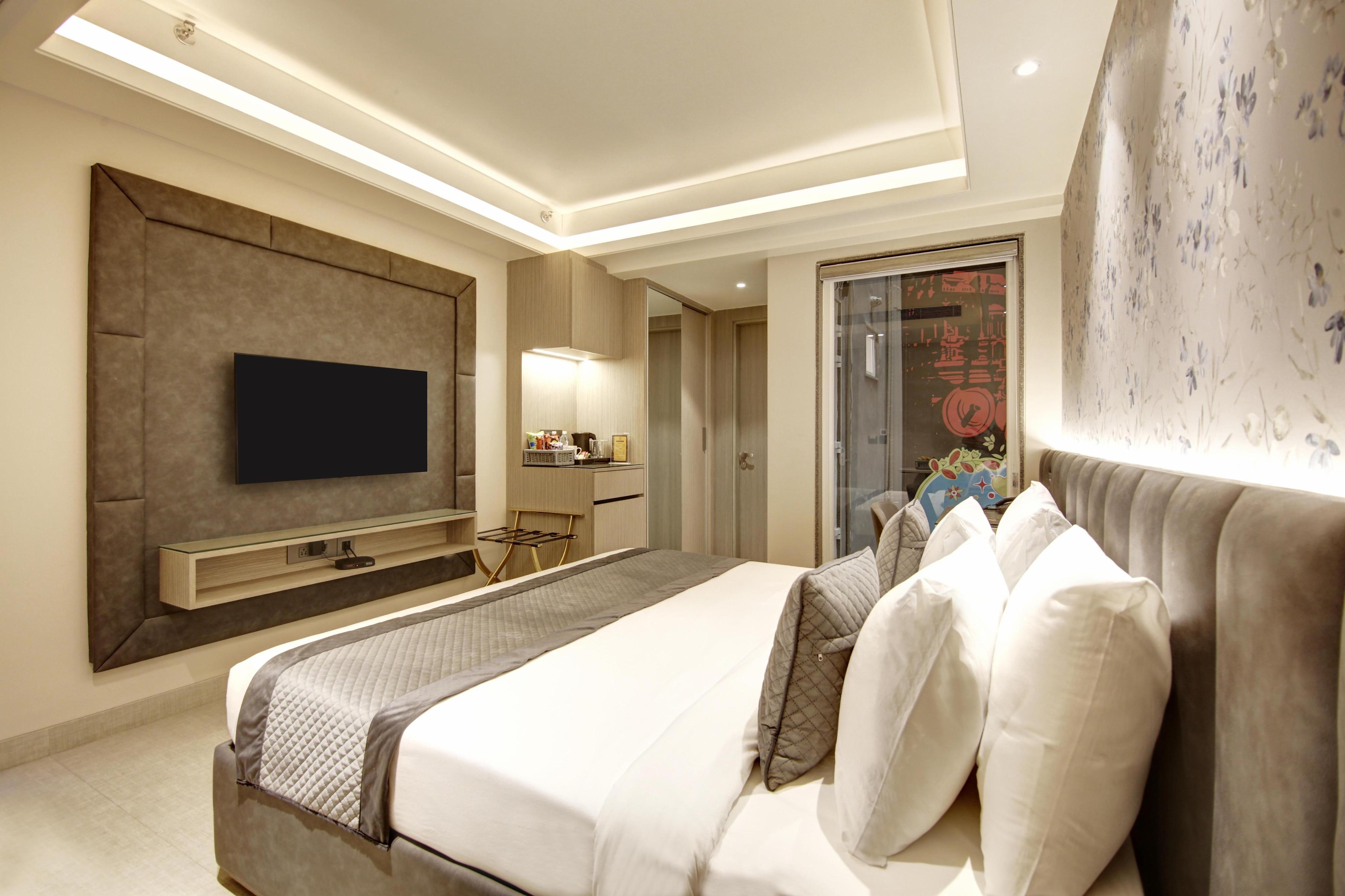 Stepstones Hotels and Inn 𝗕𝗢𝗢𝗞 Gurgaon Hotel