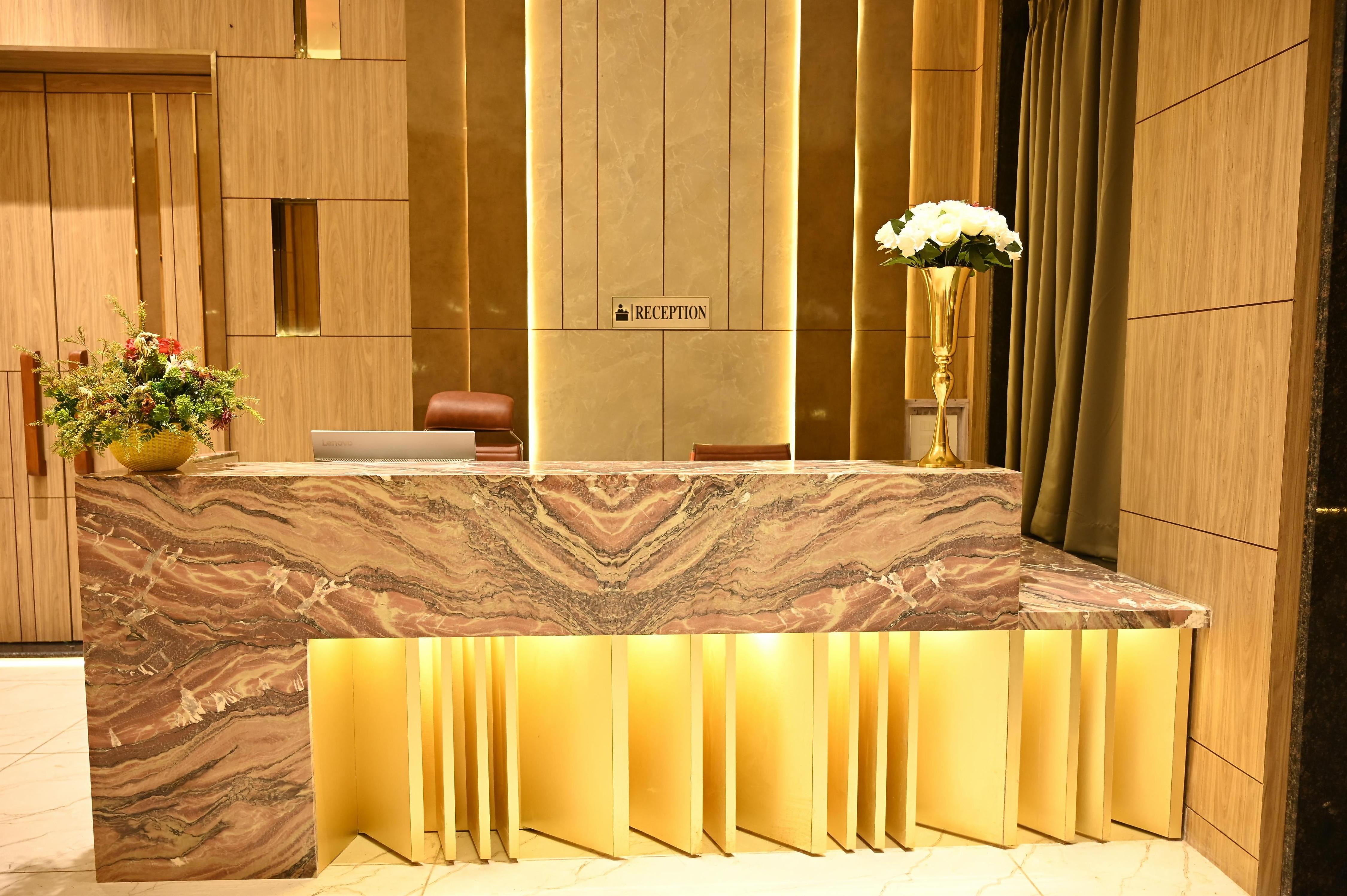 The Regalia Banquet And Resort 𝗕𝗢𝗢𝗞 Gorakhpur Hotel