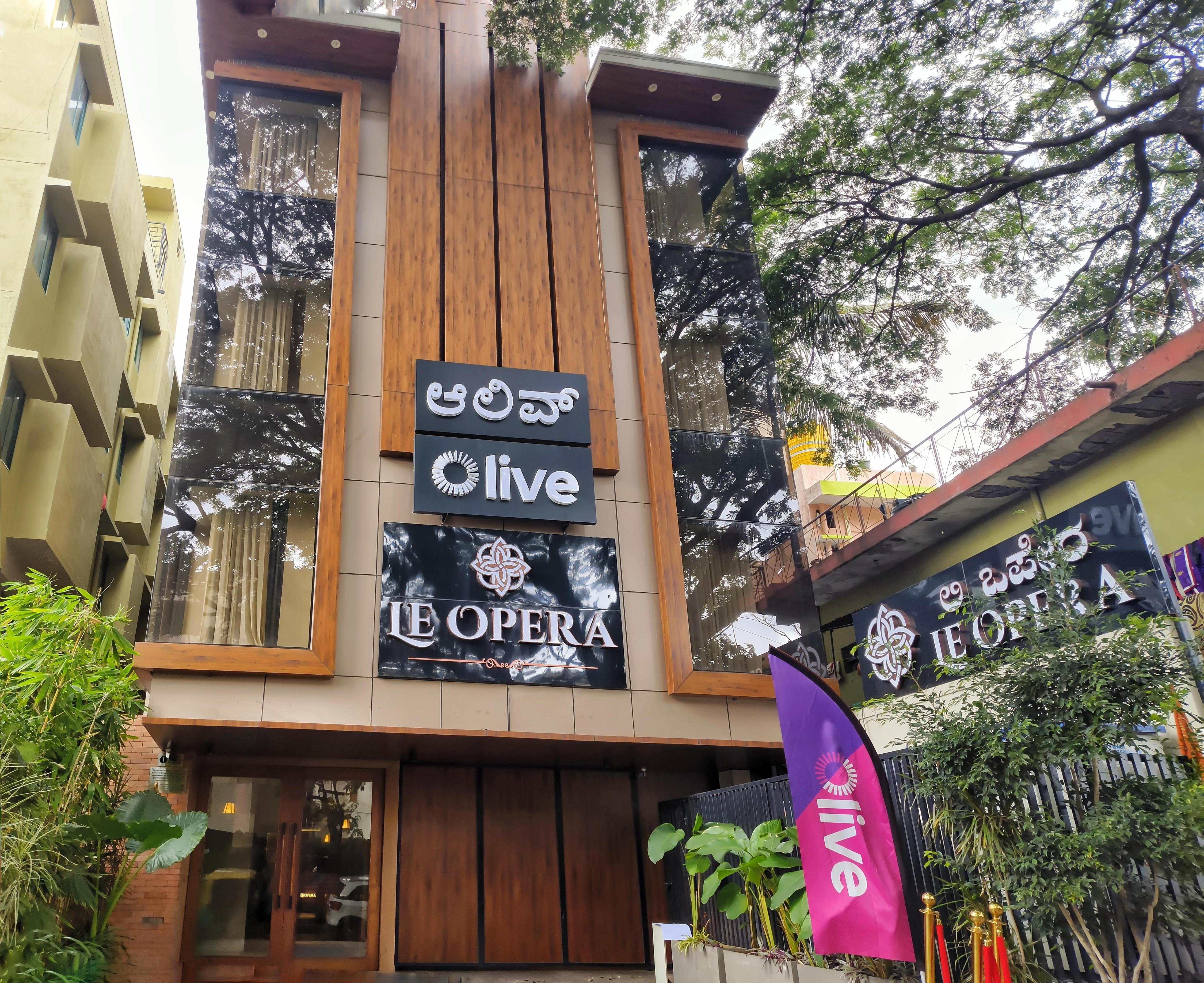 Photos of Olive Hotel Le Opera by Embassy Group - Hotel in Bangalore