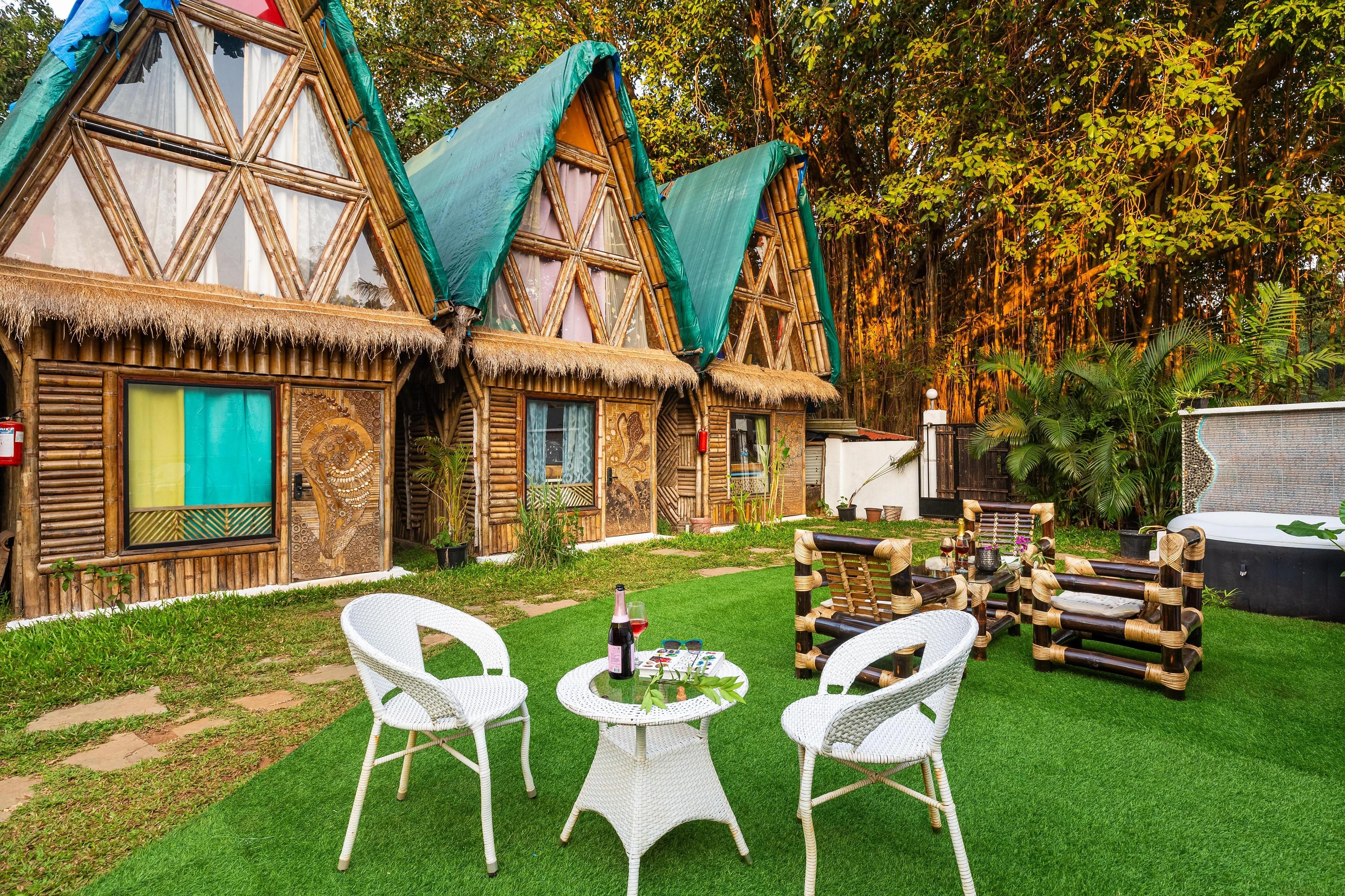 Nemo: Premium Luxury AC Cottage in Vagator 𝗕𝗢𝗢𝗞 Goa Cottage