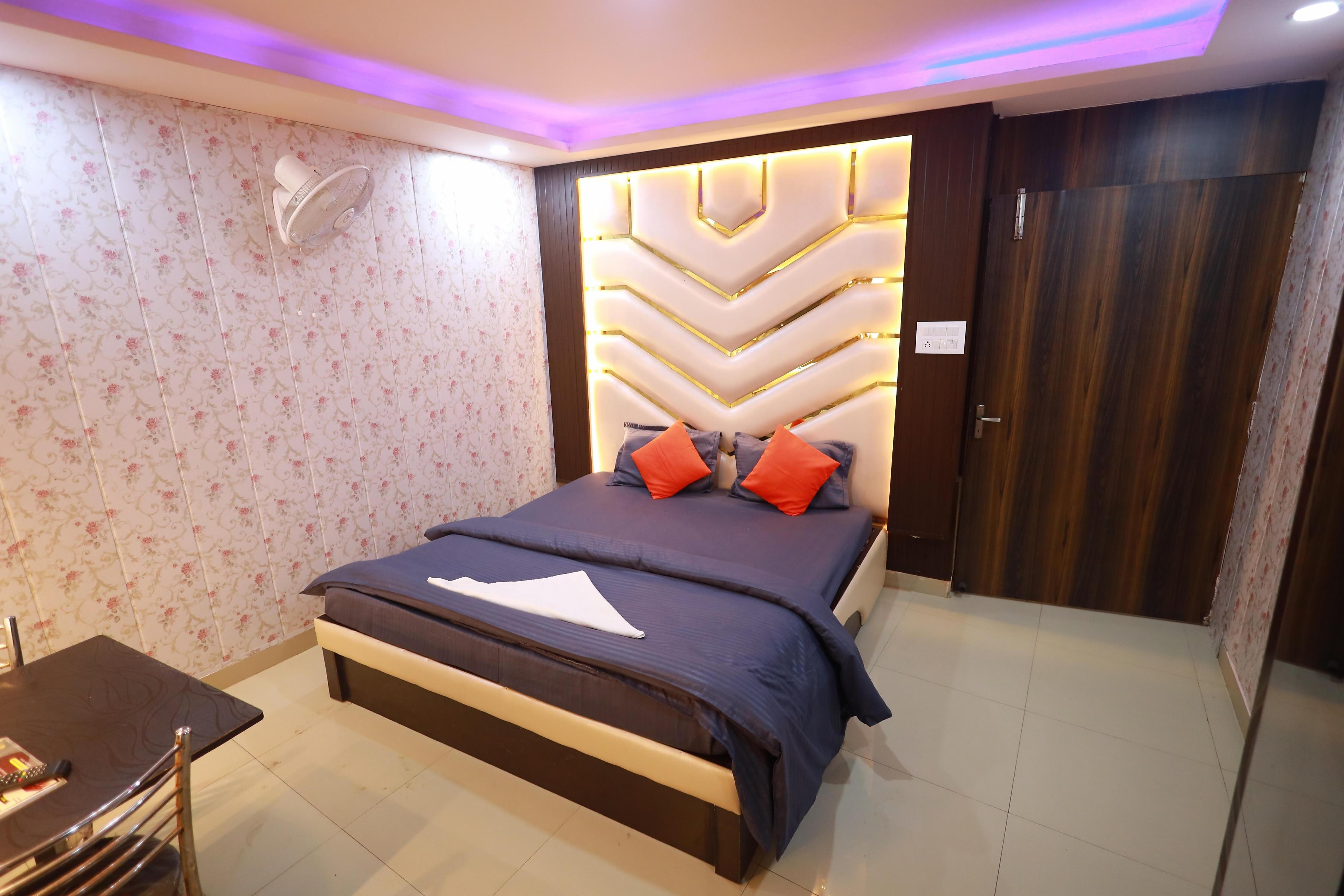 RAJ RESORT 𝗕𝗢𝗢𝗞 Patna Resort 𝘄𝗶𝘁𝗵 𝗙𝗥𝗘𝗘 𝗖𝗮𝗻𝗰𝗲𝗹𝗹𝗮𝘁𝗶𝗼𝗻