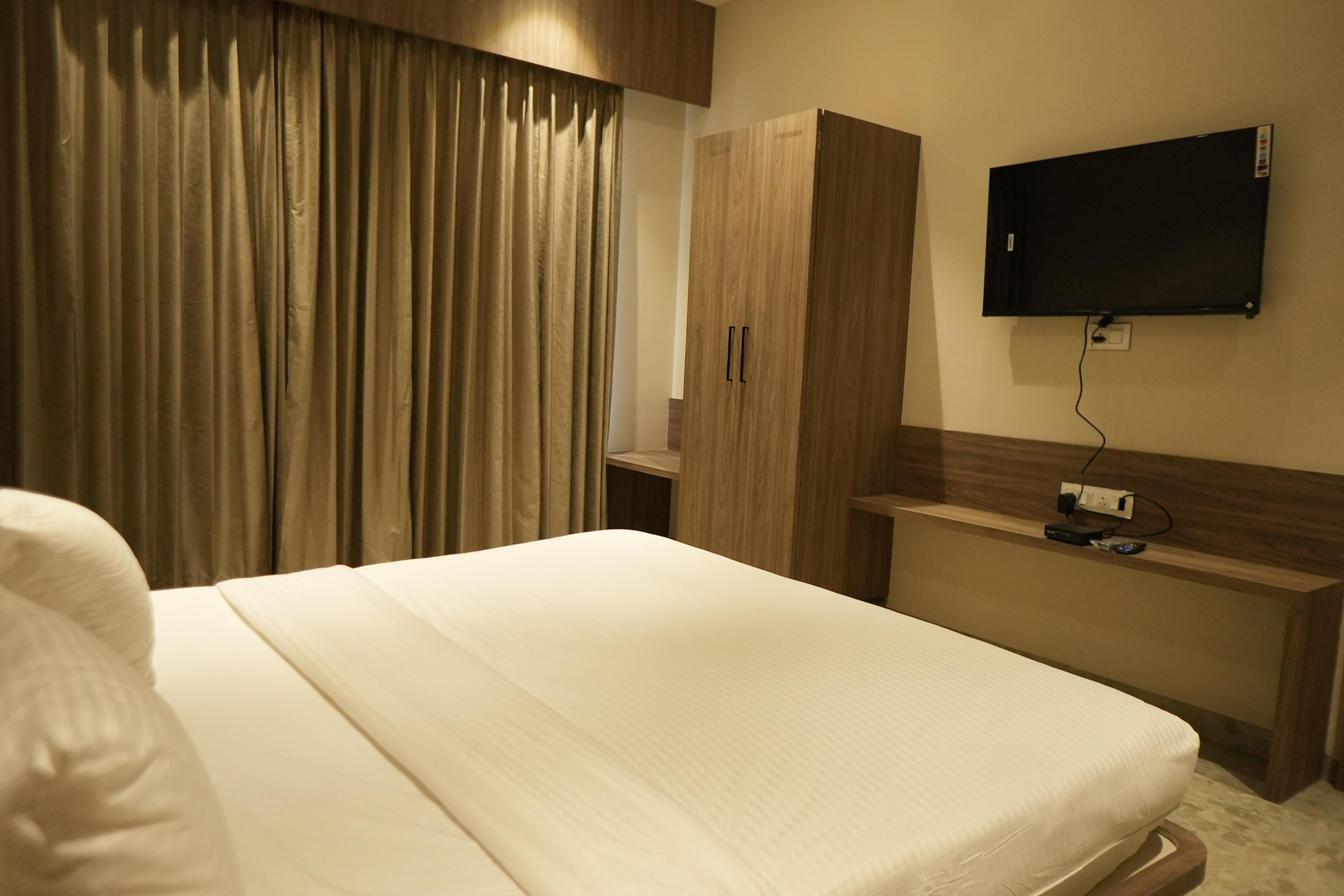 Mansa Club and Resort Ujjain 𝗕𝗢𝗢𝗞 Ujjain Resort 𝘄𝗶𝘁𝗵 𝗙𝗥𝗘𝗘 𝗖𝗮𝗻𝗰𝗲𝗹𝗹𝗮𝘁𝗶𝗼𝗻