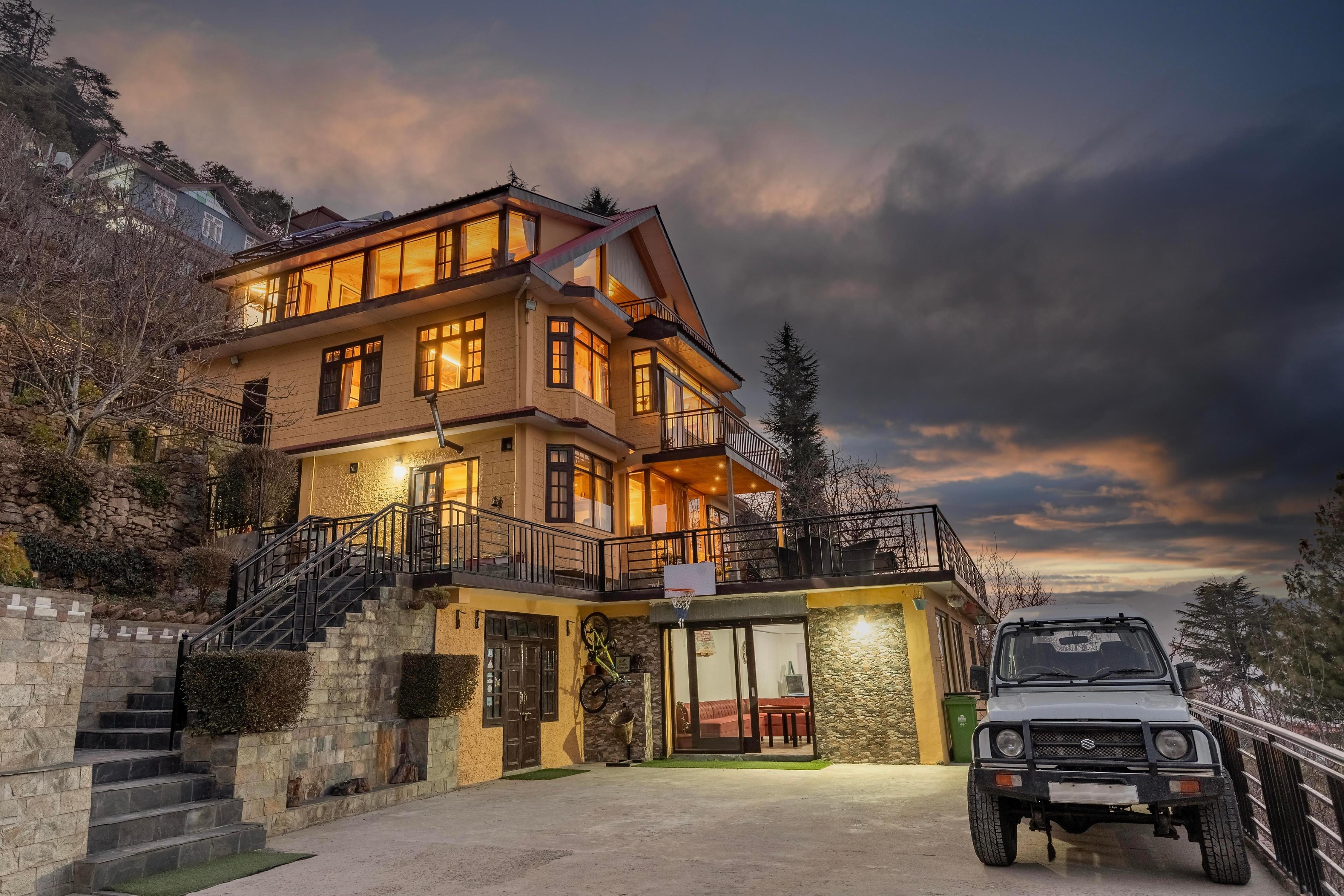 Alaya Stays Deodar Luxe 5BHK Cottage with entertainment room in Shimla ...