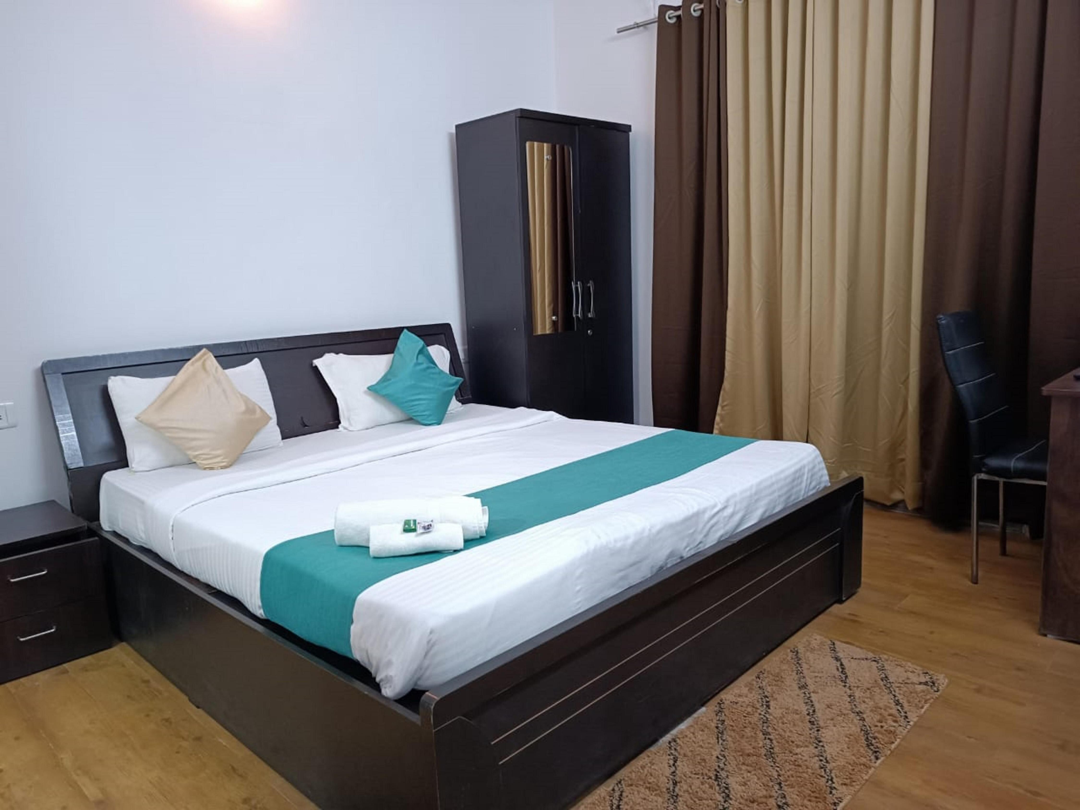 BFL Guest House Pune - Lunkad 𝗕𝗢𝗢𝗞 Pune Apartment 𝘄𝗶𝘁𝗵 𝗙𝗥𝗘𝗘 𝗖𝗮𝗻𝗰𝗲𝗹𝗹𝗮𝘁𝗶𝗼𝗻