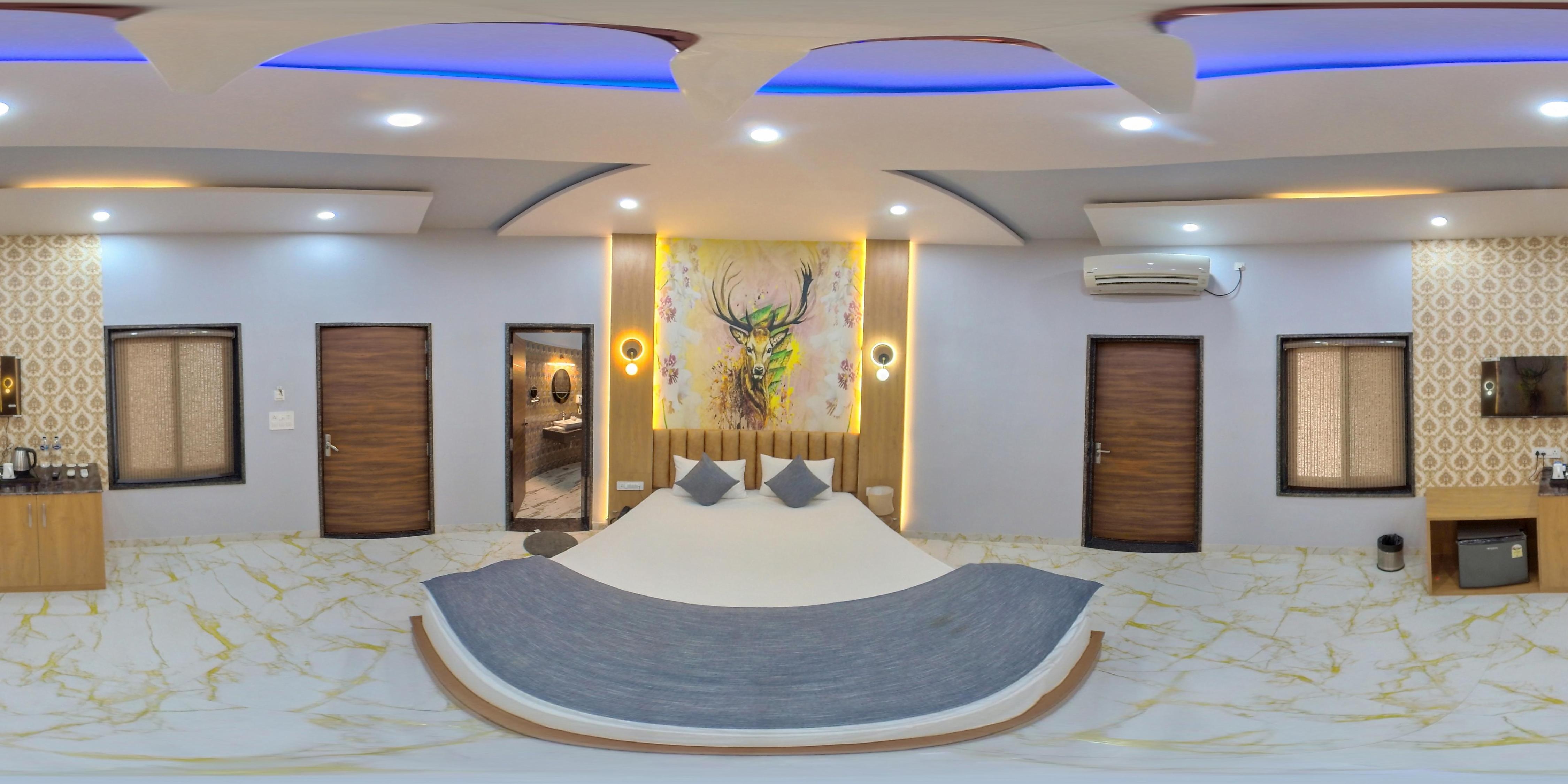 Modi Resorts and Garden 𝗕𝗢𝗢𝗞 Sujangarh Homestay