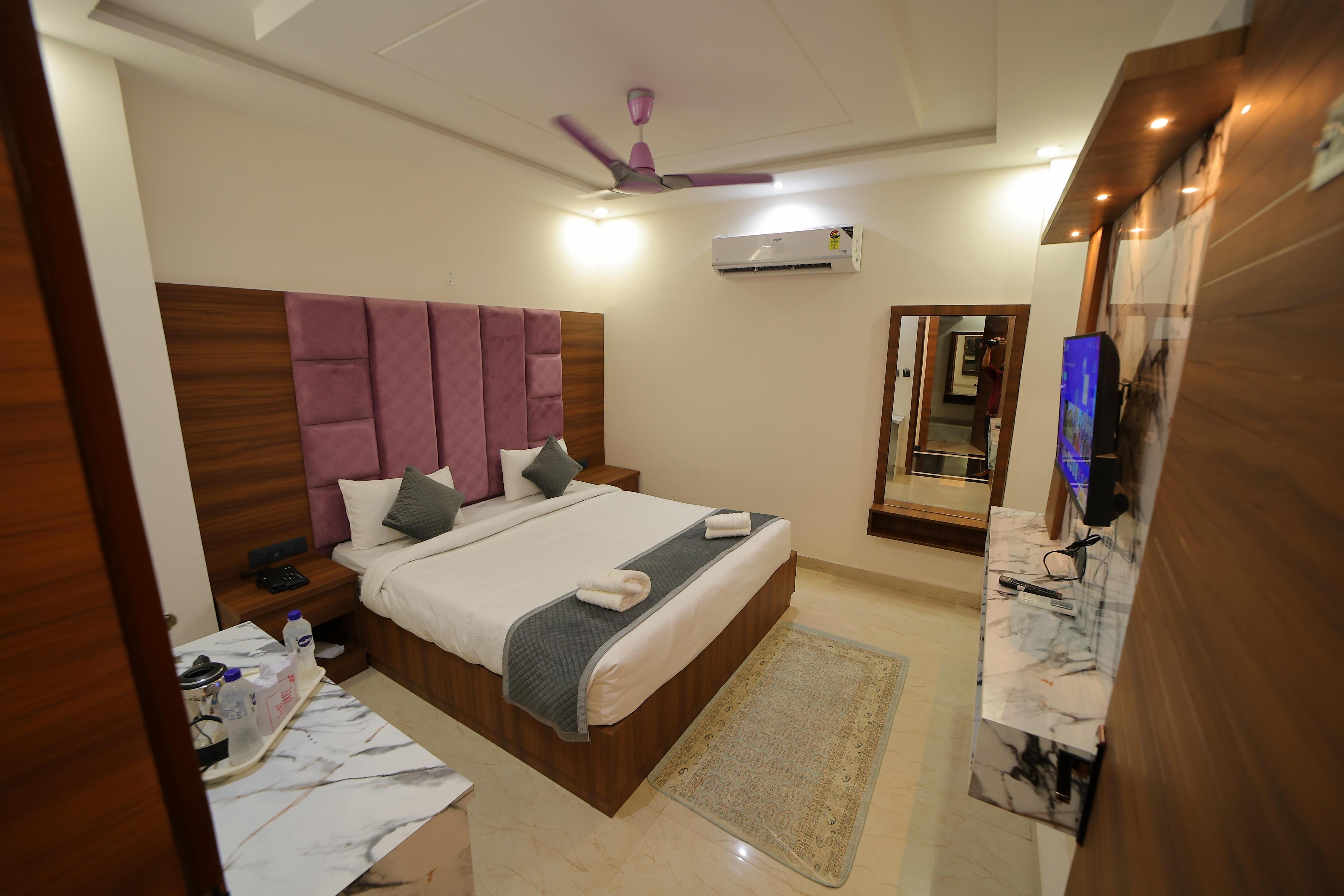 Hotel Dev Vilas Agra - Reviews, Photos & Offer