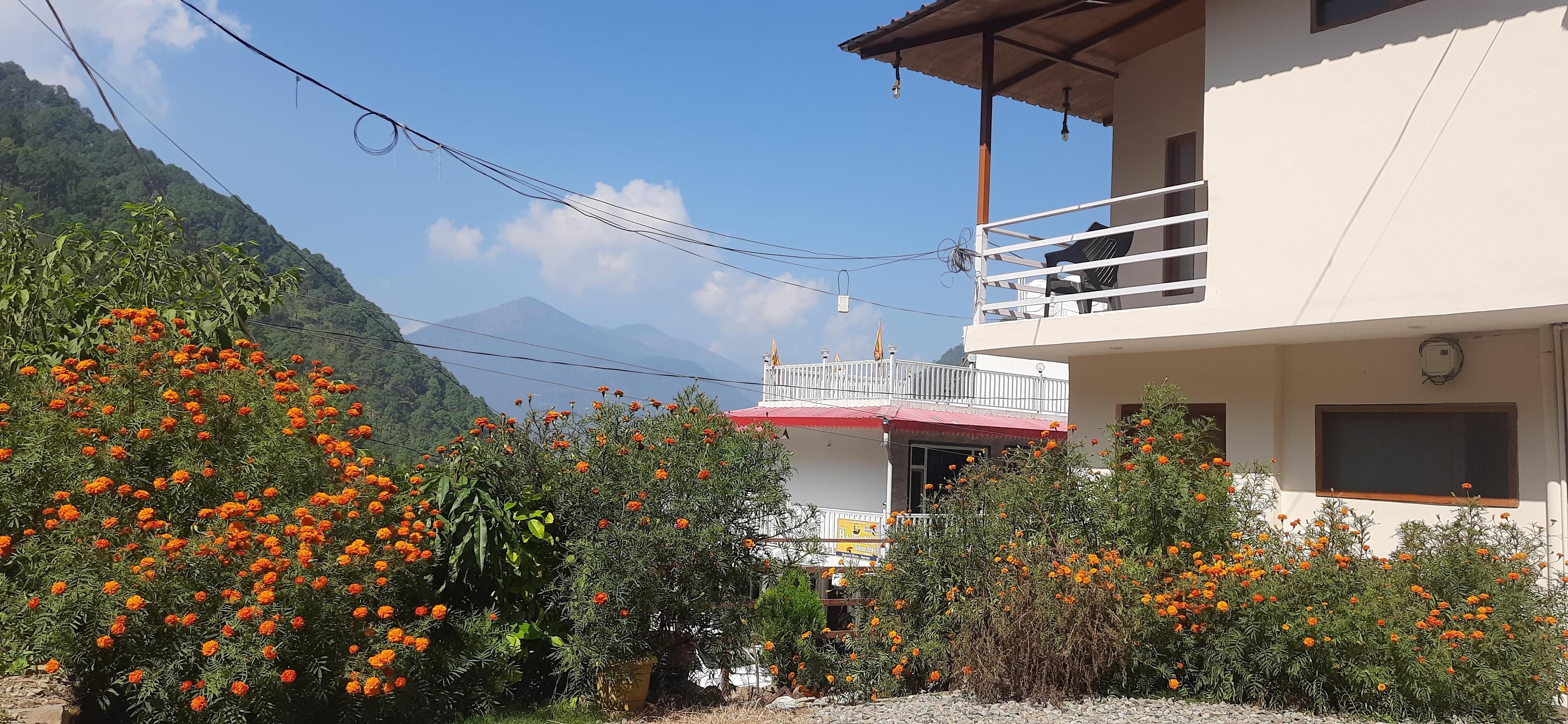 Chandra Homestay Kainchi Dham Nainital 𝗕𝗢𝗢𝗞 Kosya Kutauli Homestay
