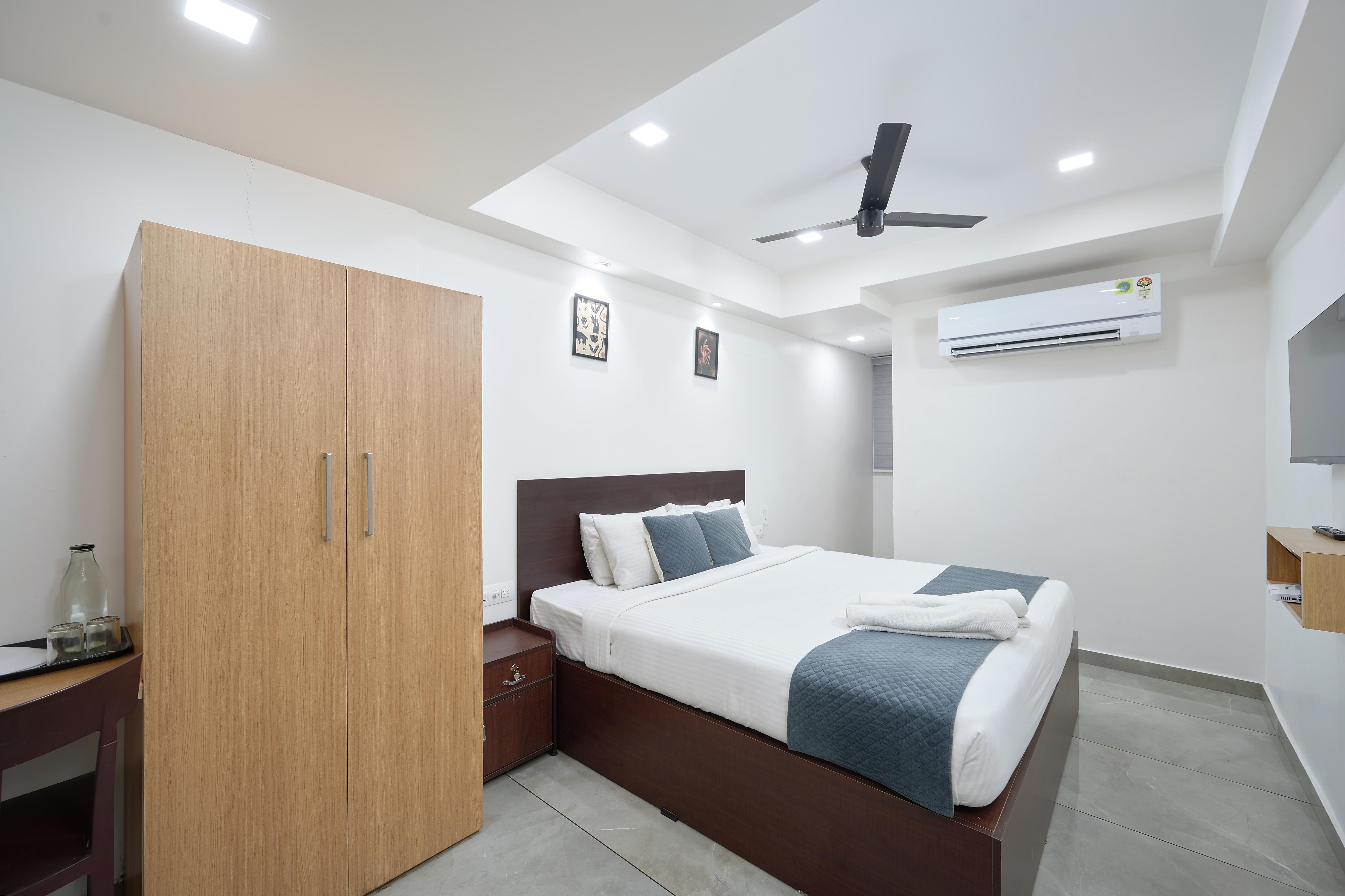 Reach Inn 𝗕𝗢𝗢𝗞 Cochin Hotel