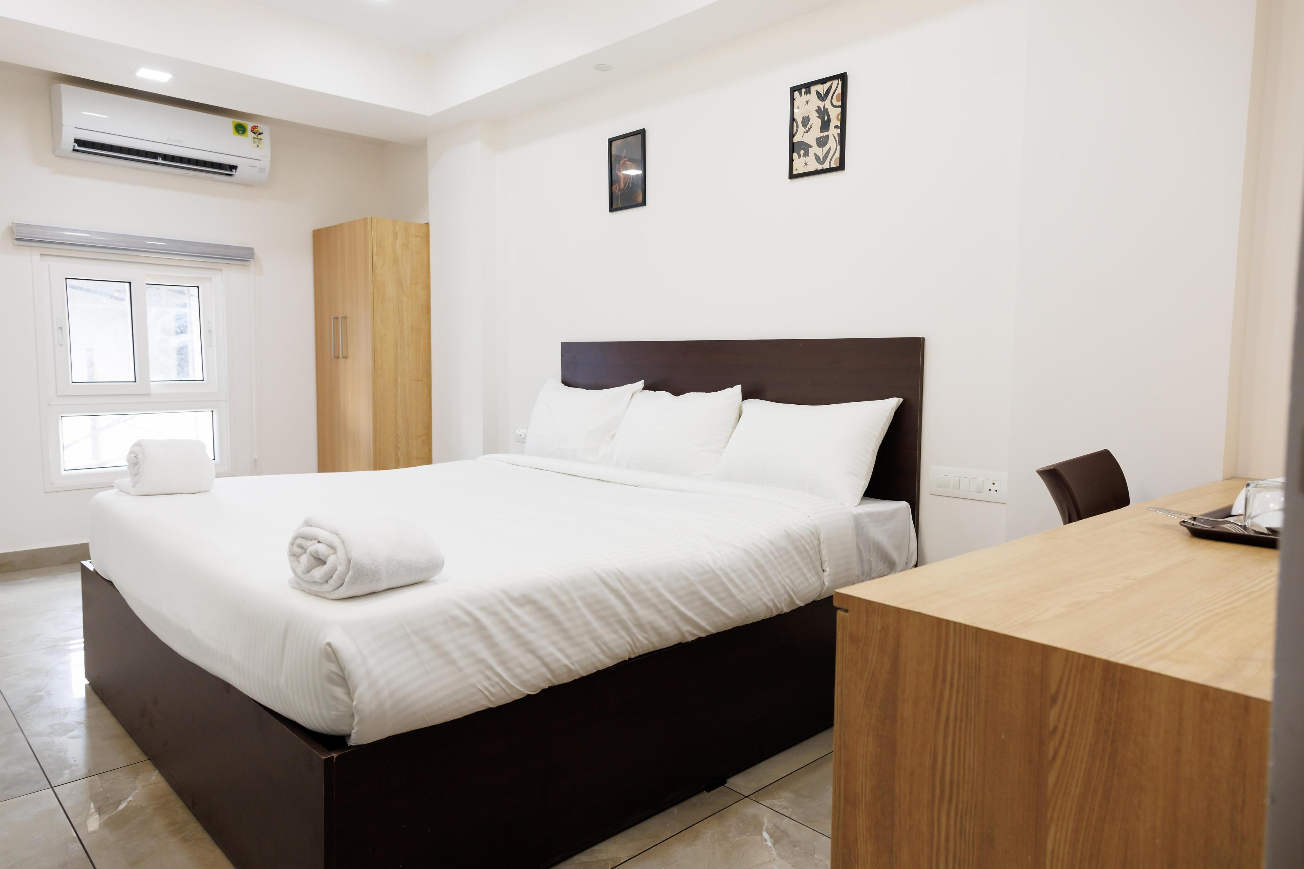 Reach Inn 𝗕𝗢𝗢𝗞 Cochin Hotel