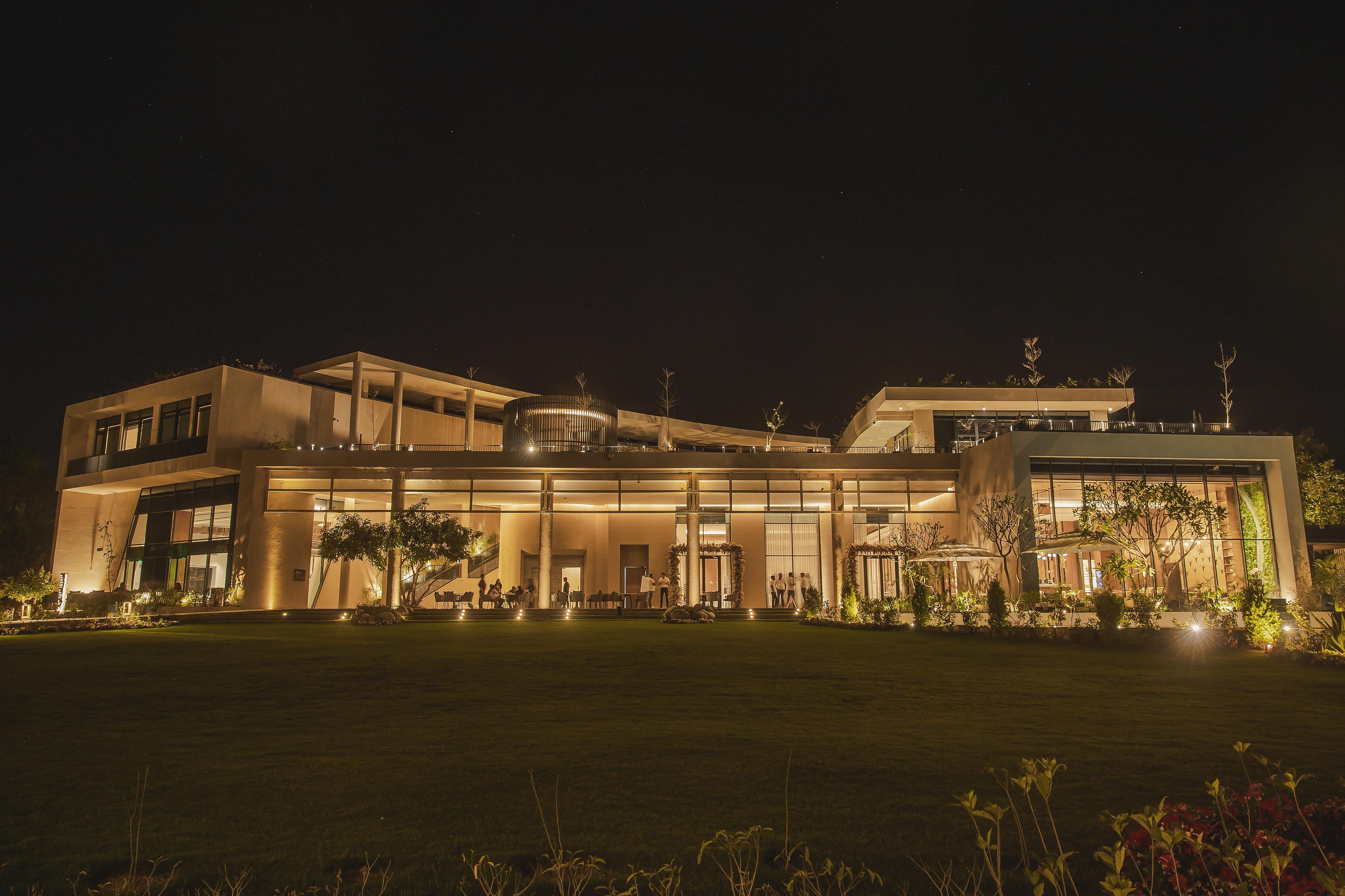 Jim Corbett Marriott Resort and Spa 𝗕𝗢𝗢𝗞 Jim Corbett (Ramnagar) Hotel