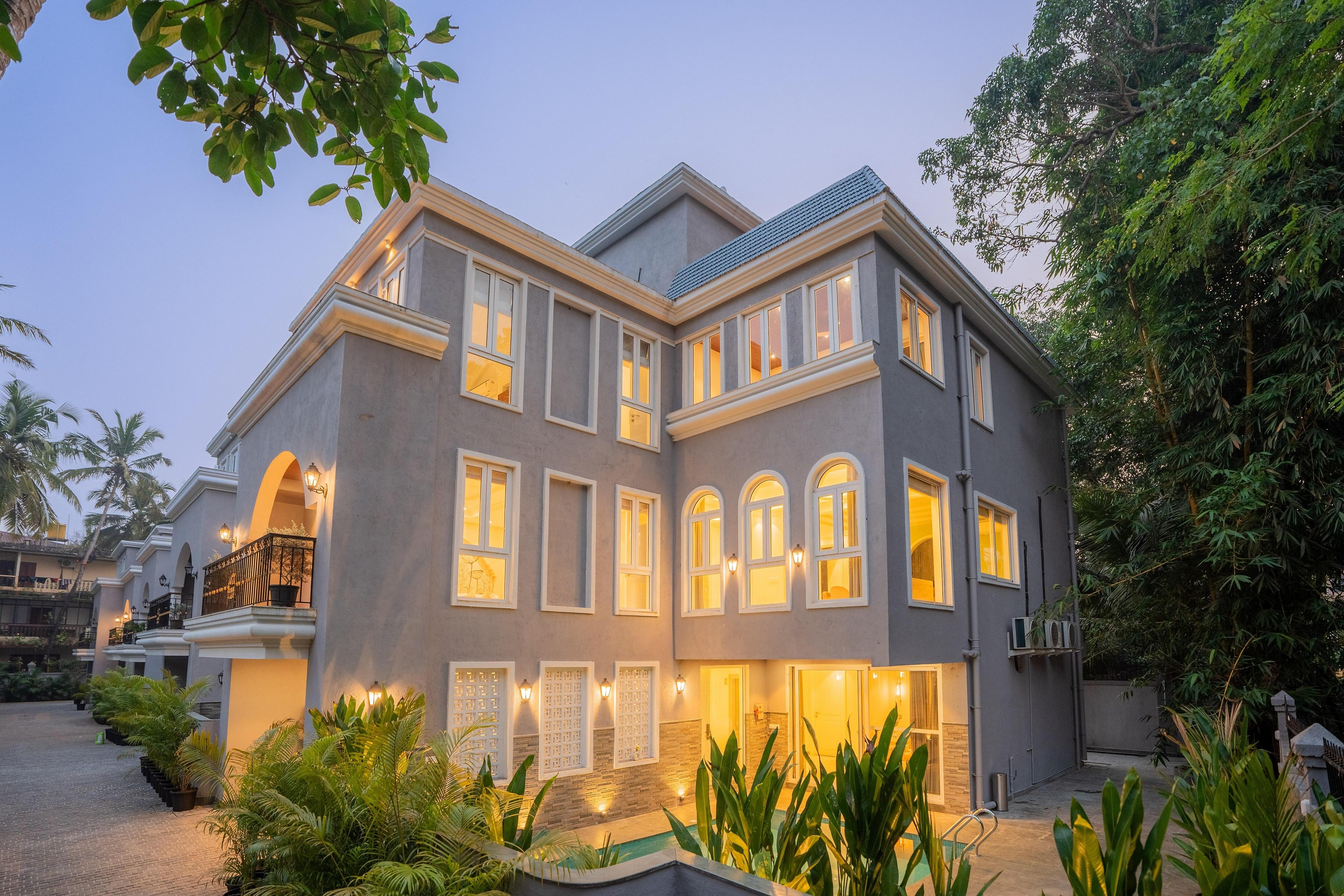 Coral Breeze 4 BHK Villa With Pool and Yoga Space 𝗕𝗢𝗢𝗞 Goa Villa
