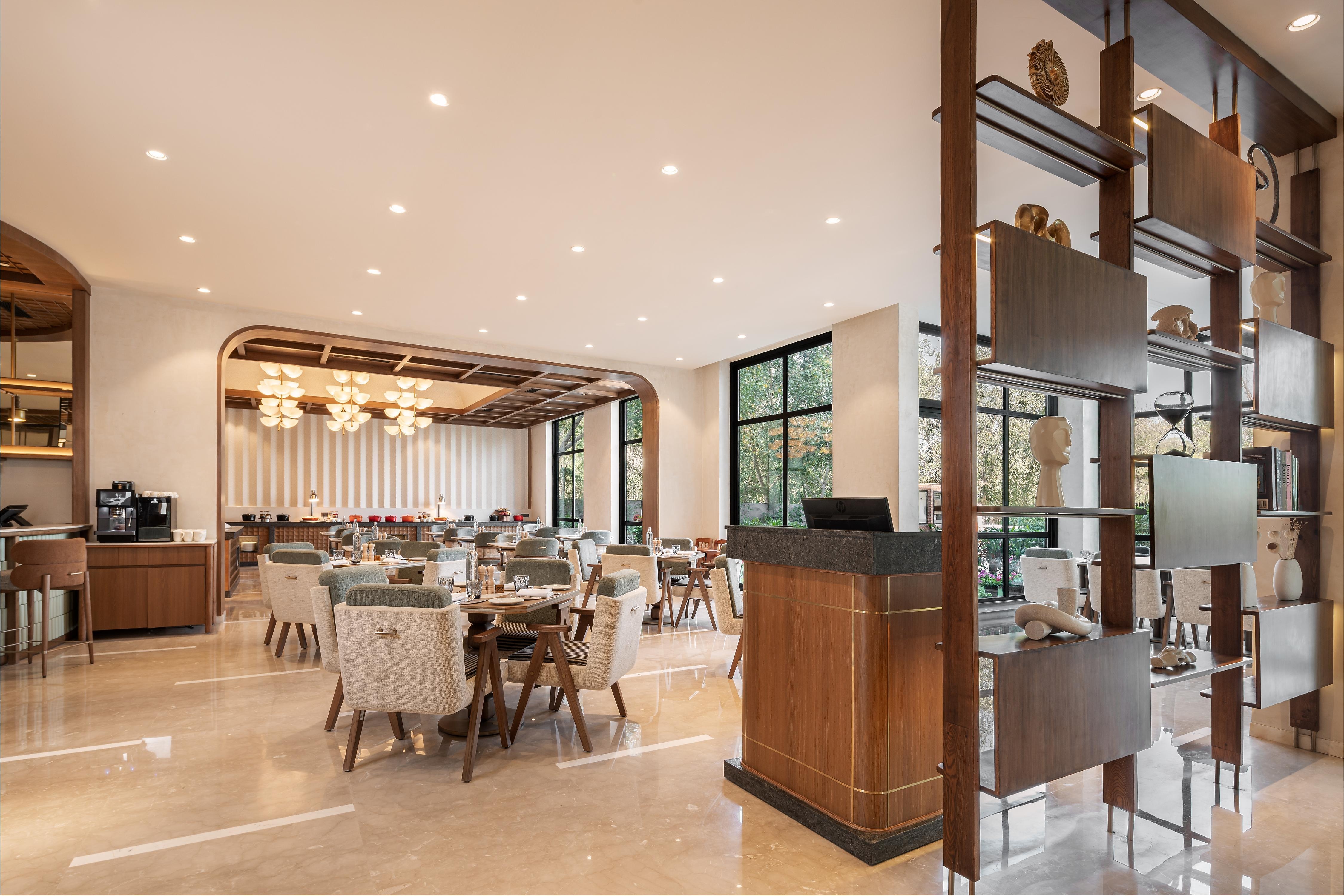 Holiday Inn Gurgaon NH8 by IHG Hotel Gurgaon - Reviews, Photos & Offer