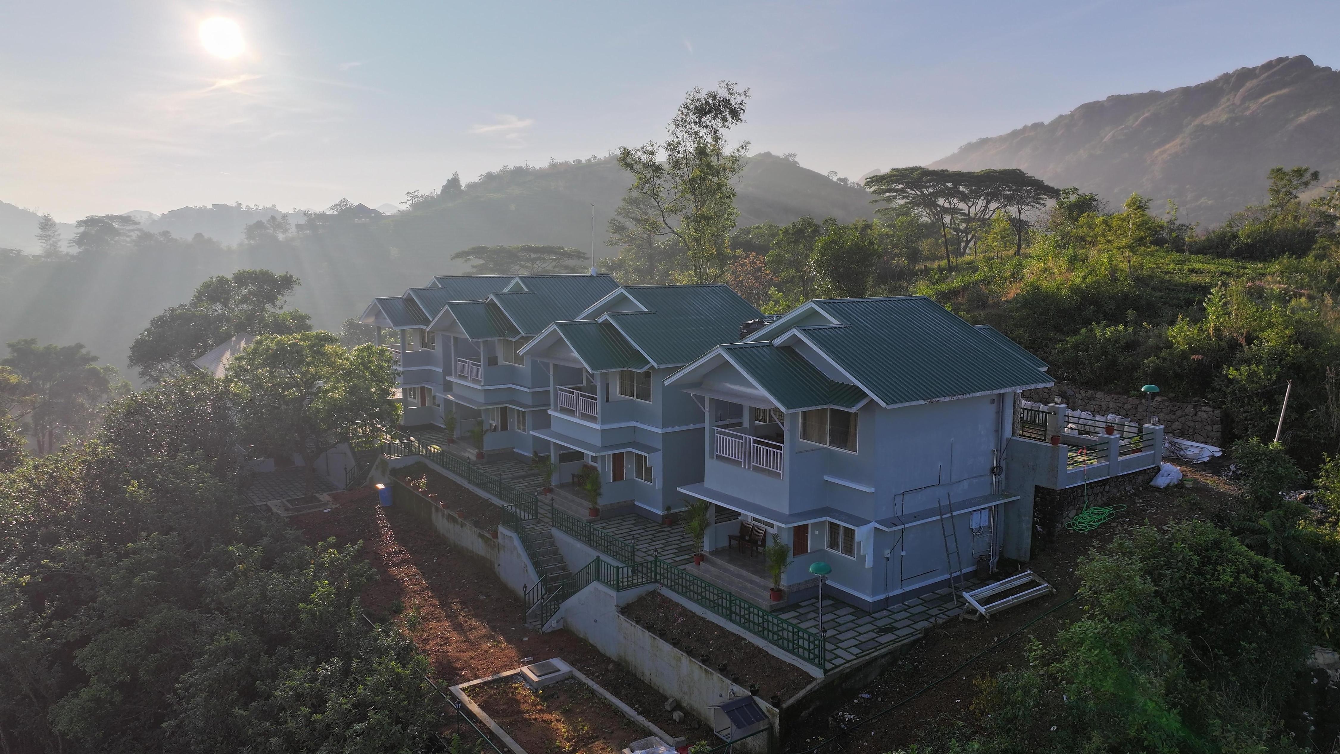 The Autumn by Maat Hotels 𝗕𝗢𝗢𝗞 Vagamon Resort