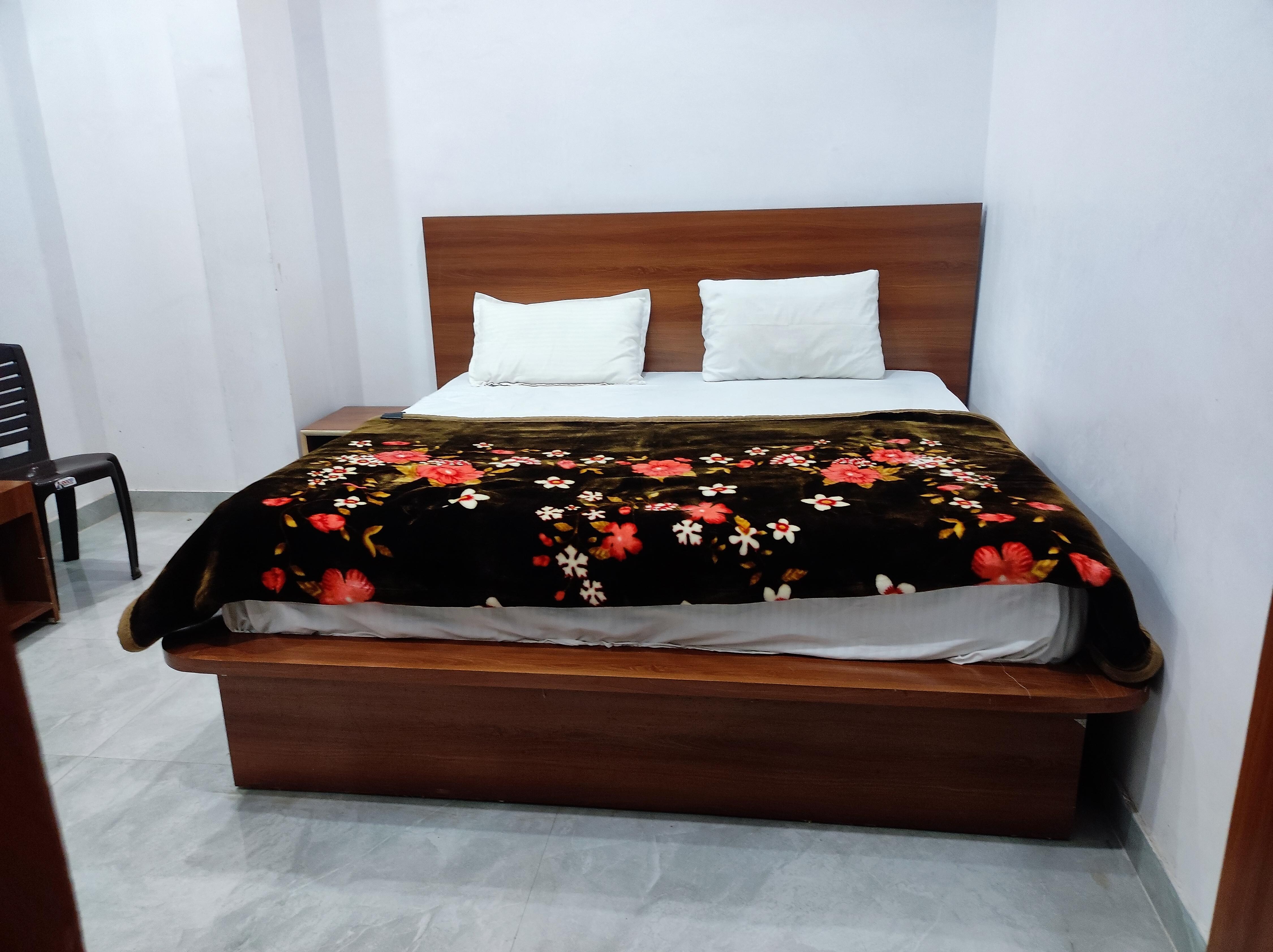 Amenities of Govind Priya Dham