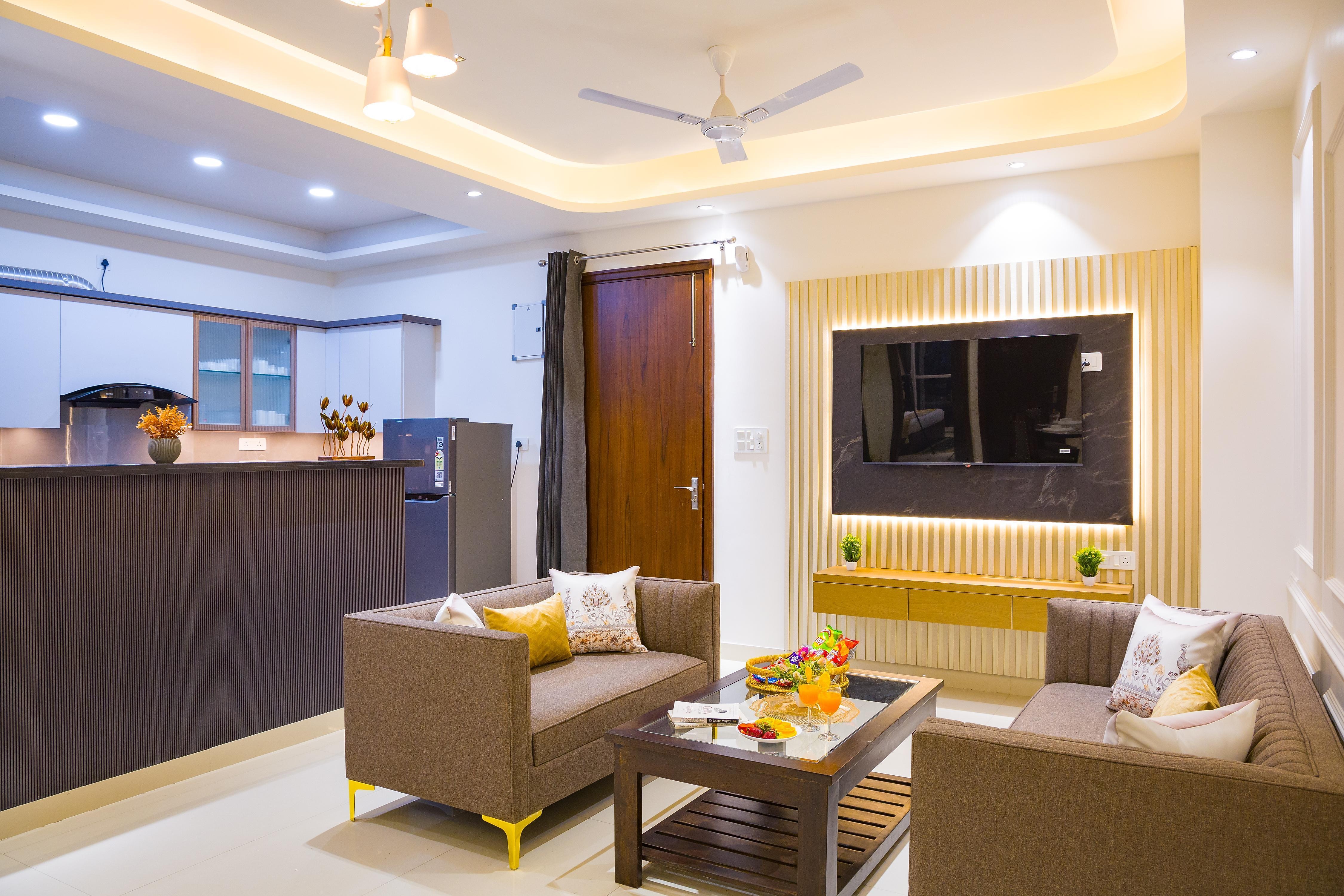 Alaya Stays BYDM Little Paradise 2-BHK Apartment Near Triveni Ghat With Balcony, Lift & Scenic ...