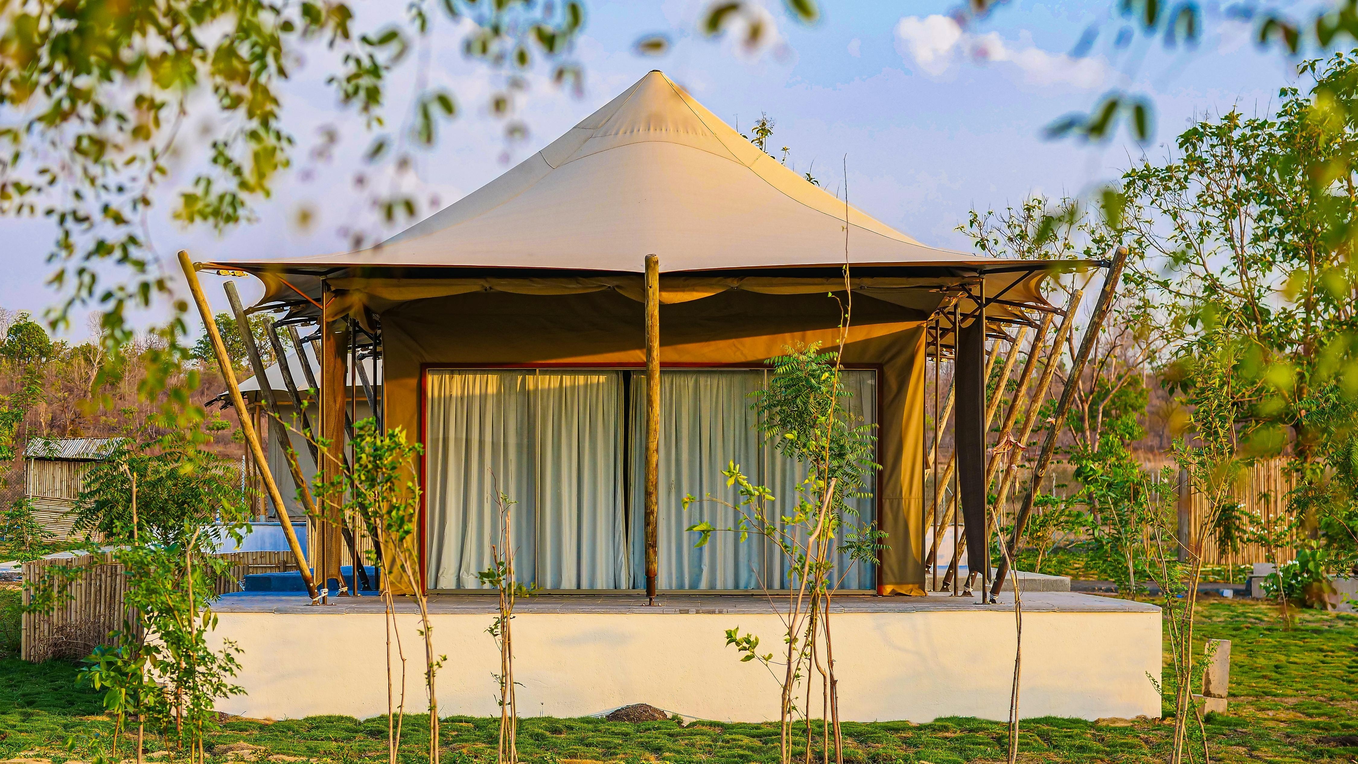 Untamedpaws 𝗕𝗢𝗢𝗞 Pandharkawada Resort