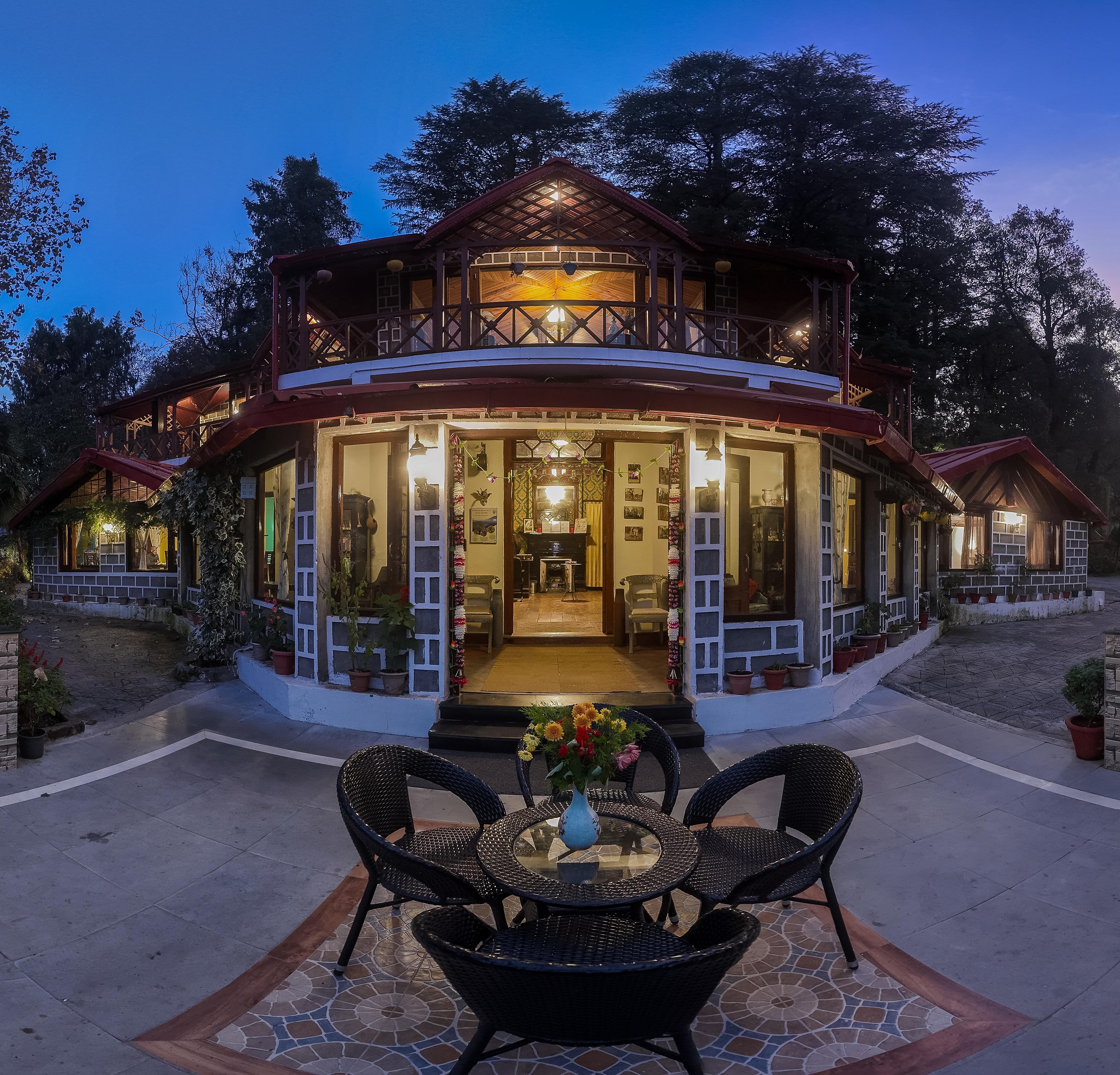 Rooms of Alaya Stays The Hive Cottage - Hotel in Nainital