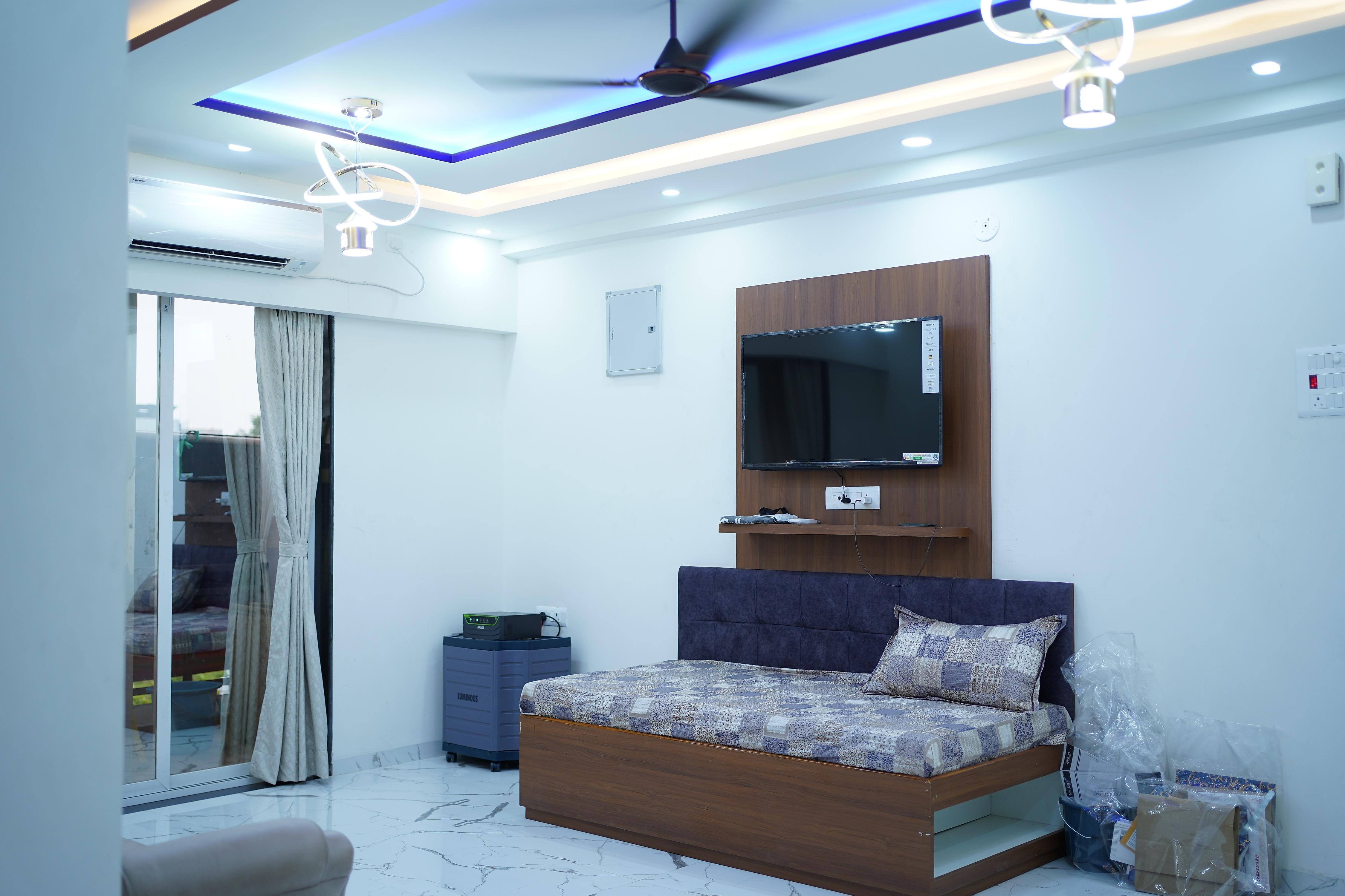 Flat No 105 Bipin Kumar Homestay Varanasi - Reviews, Photos & Offer