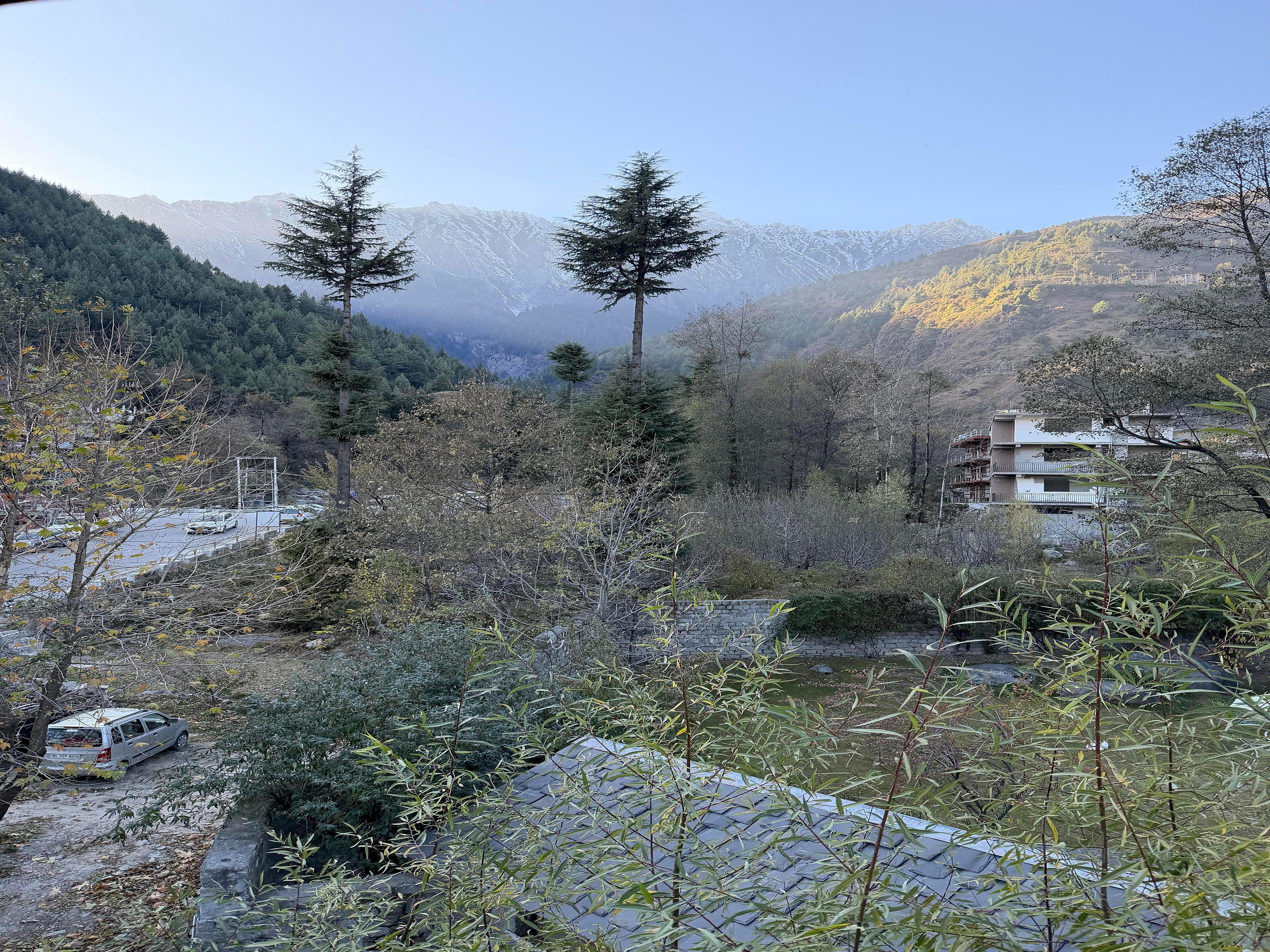The Jobless Inn - 2BHK Stay in Manali Himachal 𝗕𝗢𝗢𝗞 Manali Homestay