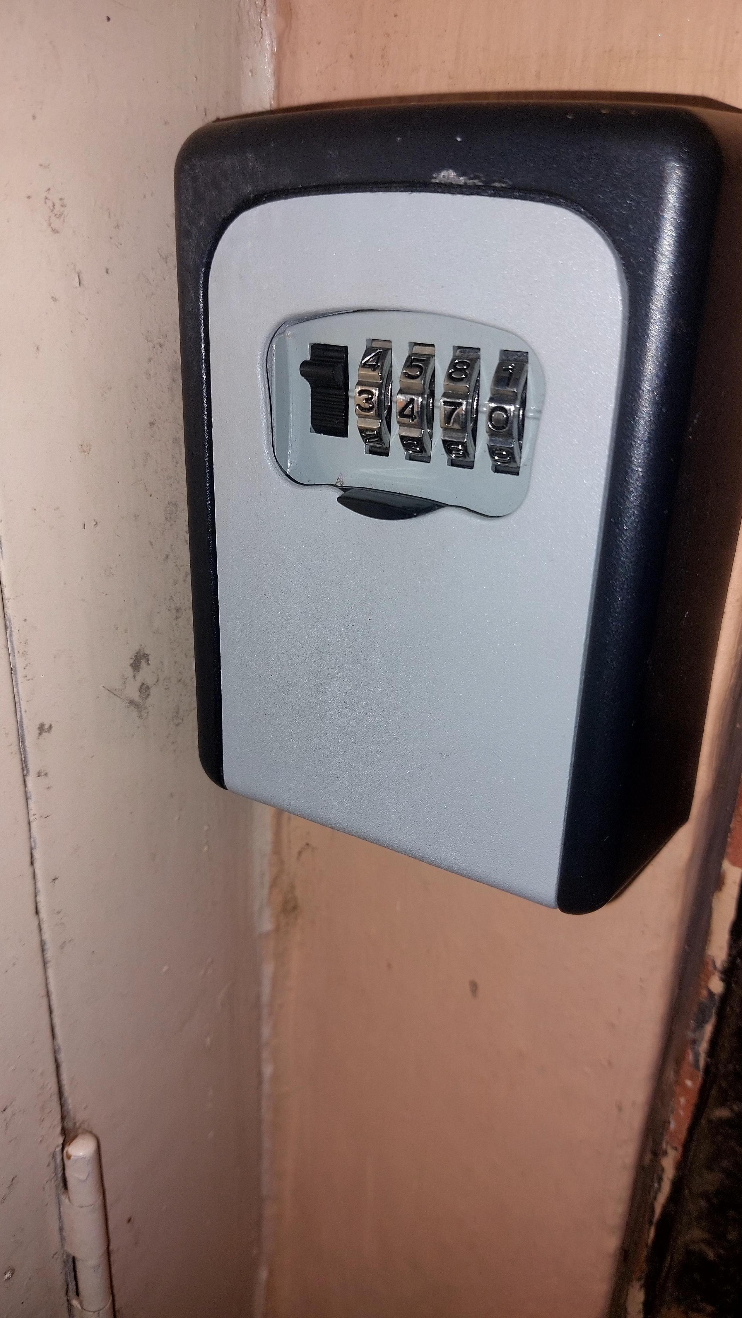 Shri Vinayaka Krupa Guest House 𝗕𝗢𝗢𝗞 Hubli Homestay