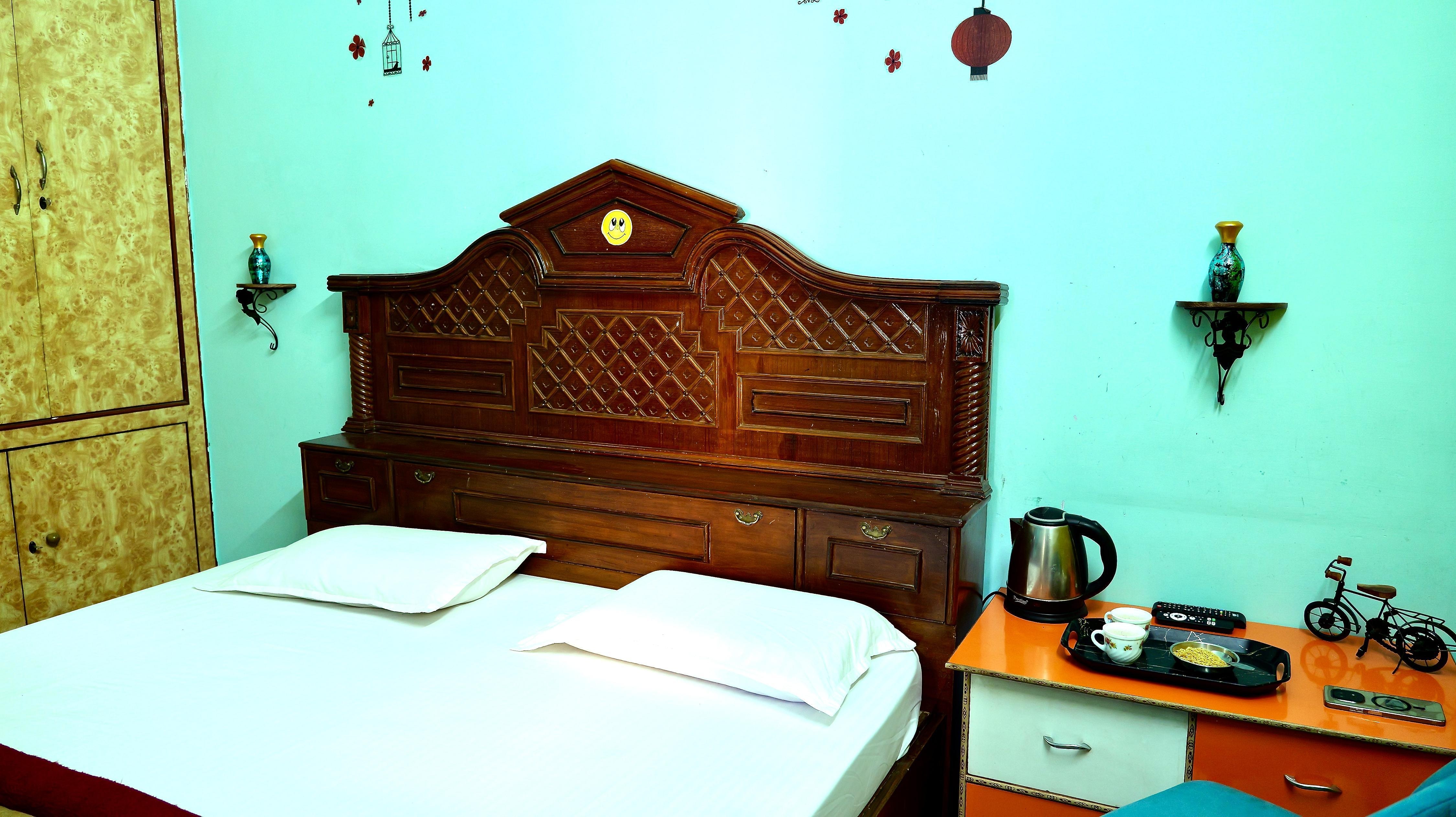 Kashi Tirth Home Stay Homestay Varanasi - Reviews, Photos & Offer