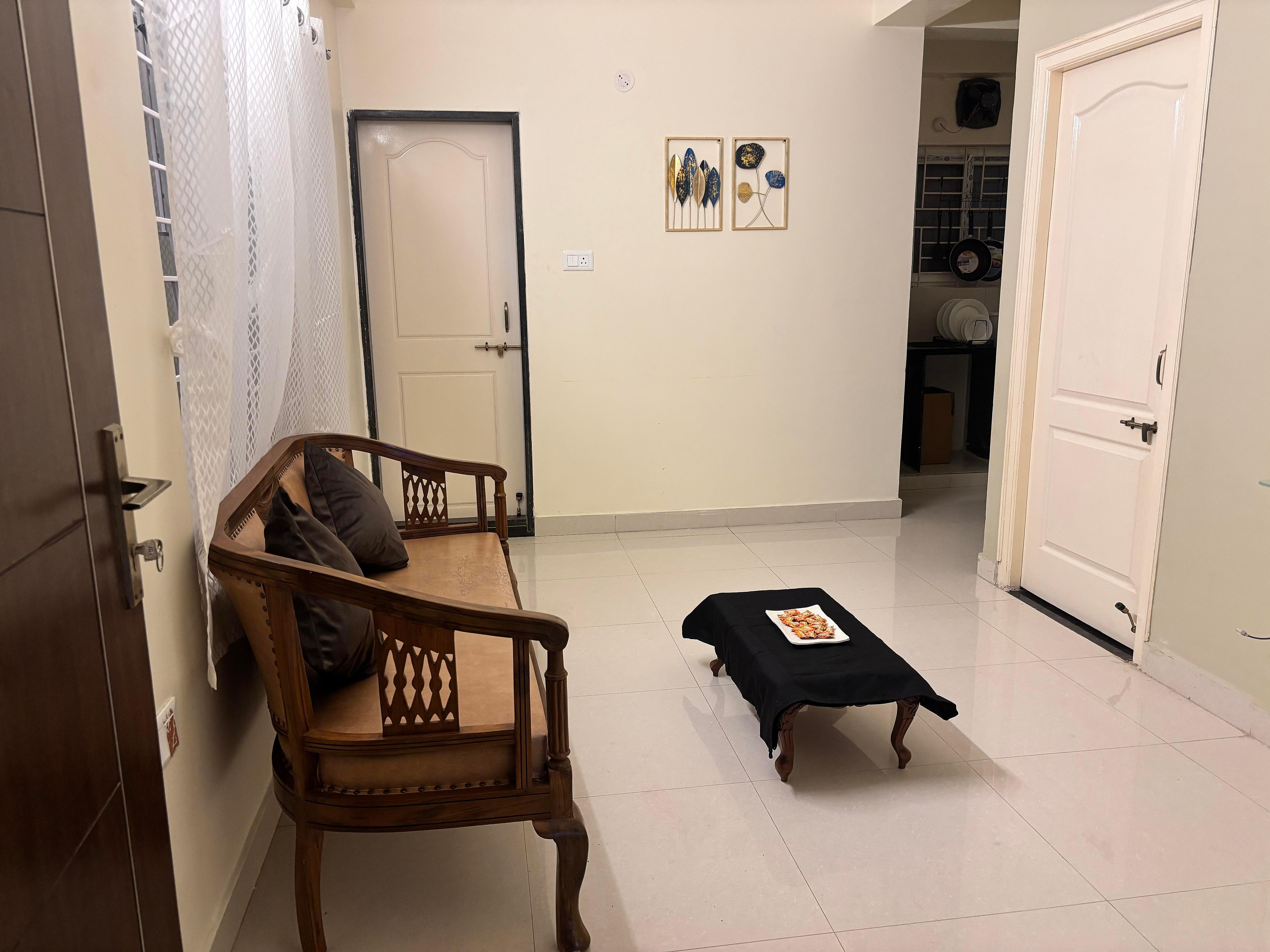 A Cozy Little 1BHK Near US Consulate, Gachibowli Apartment Hyderabad ...