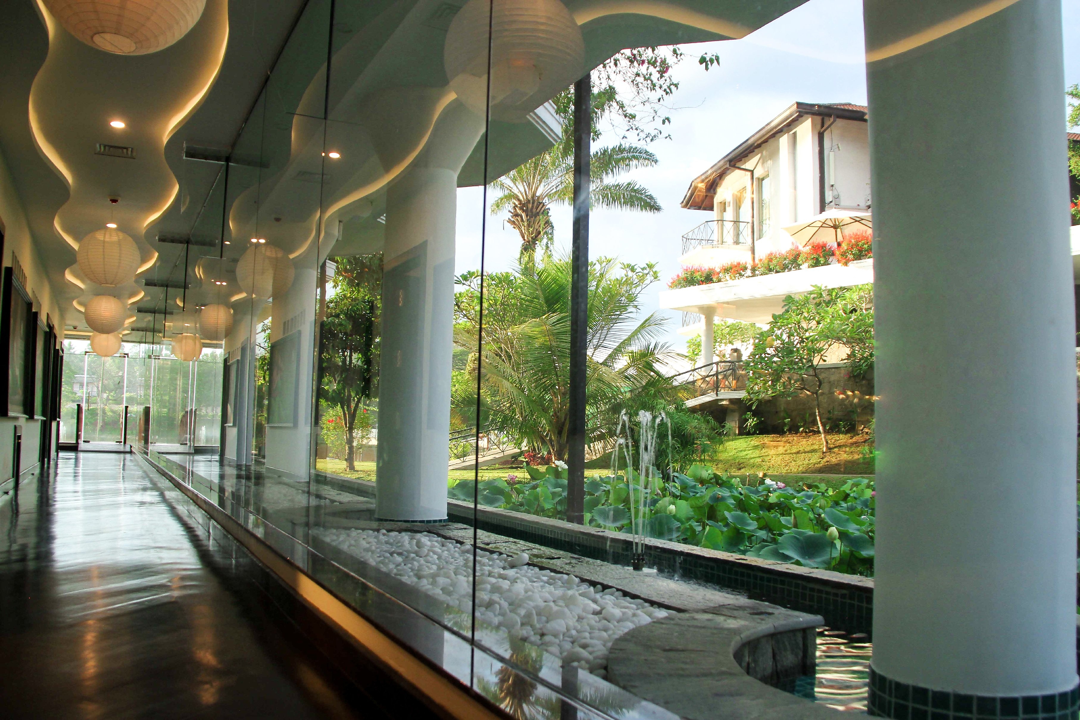 Mahaweli Reach Hotel 𝗕𝗢𝗢𝗞 Kandy Hotel 𝘄𝗶𝘁𝗵 ₹𝟬 𝗣𝗔𝗬𝗠𝗘𝗡𝗧