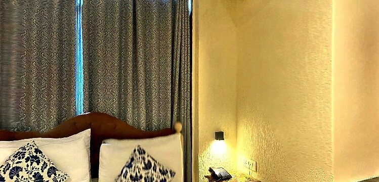 Arnna Hotel - Goregaon 헕헢헢헞 Mumbai Hotel