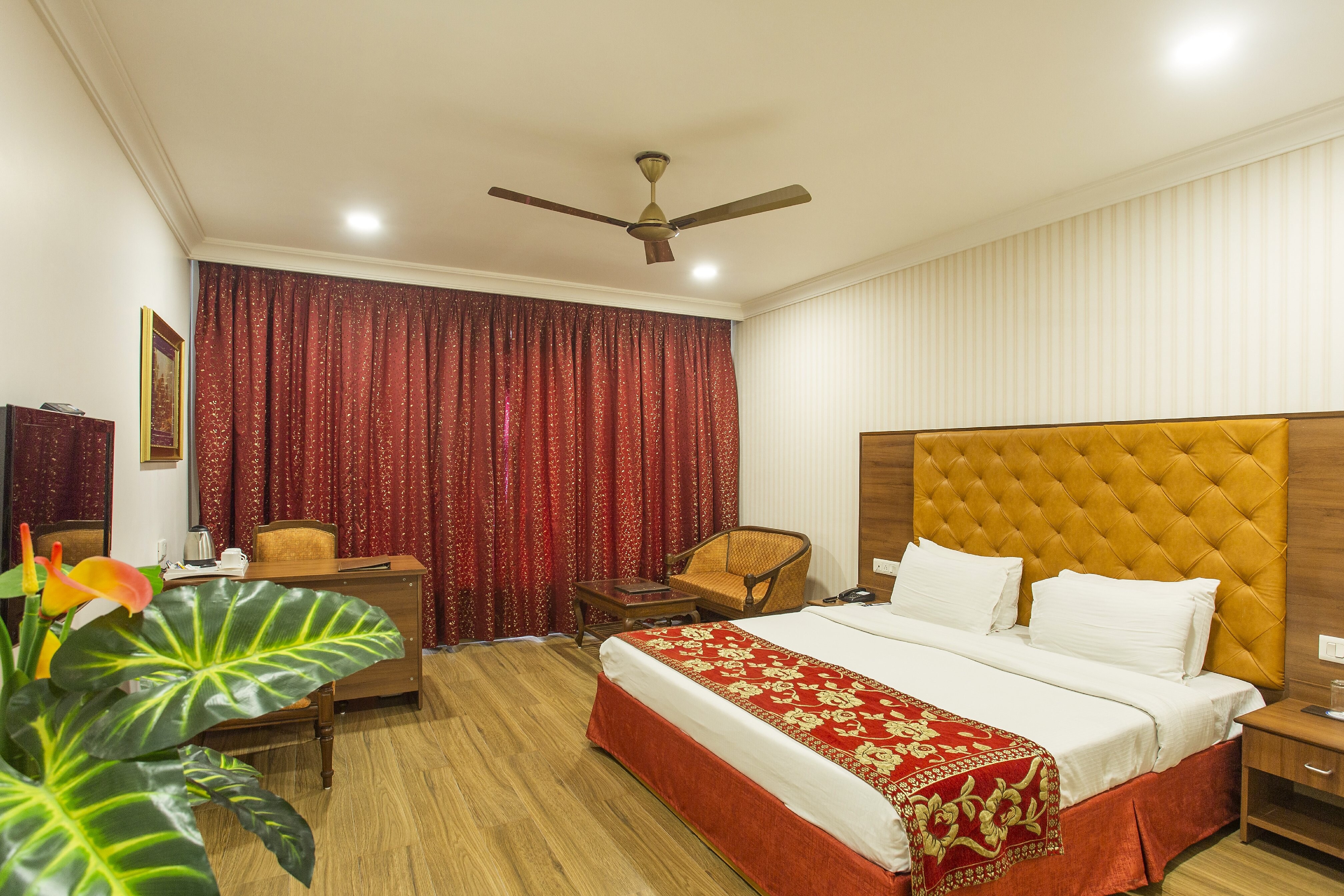 Hotel The Grand Regency Rajkot INR 554 OFF ( ̶2̶0̶0̶0̶ ) Hotel Price ...