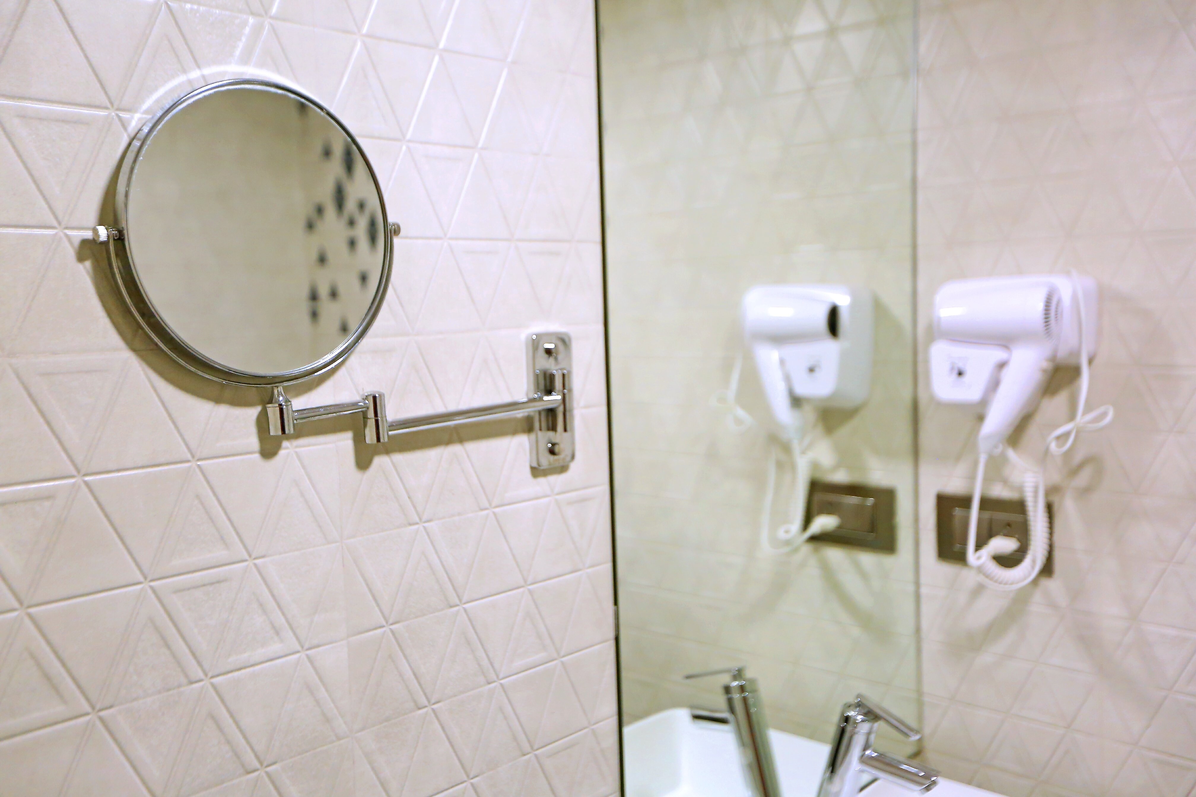 Gulf Hotel Colaba Mumbai Hotel Price, Address & Reviews