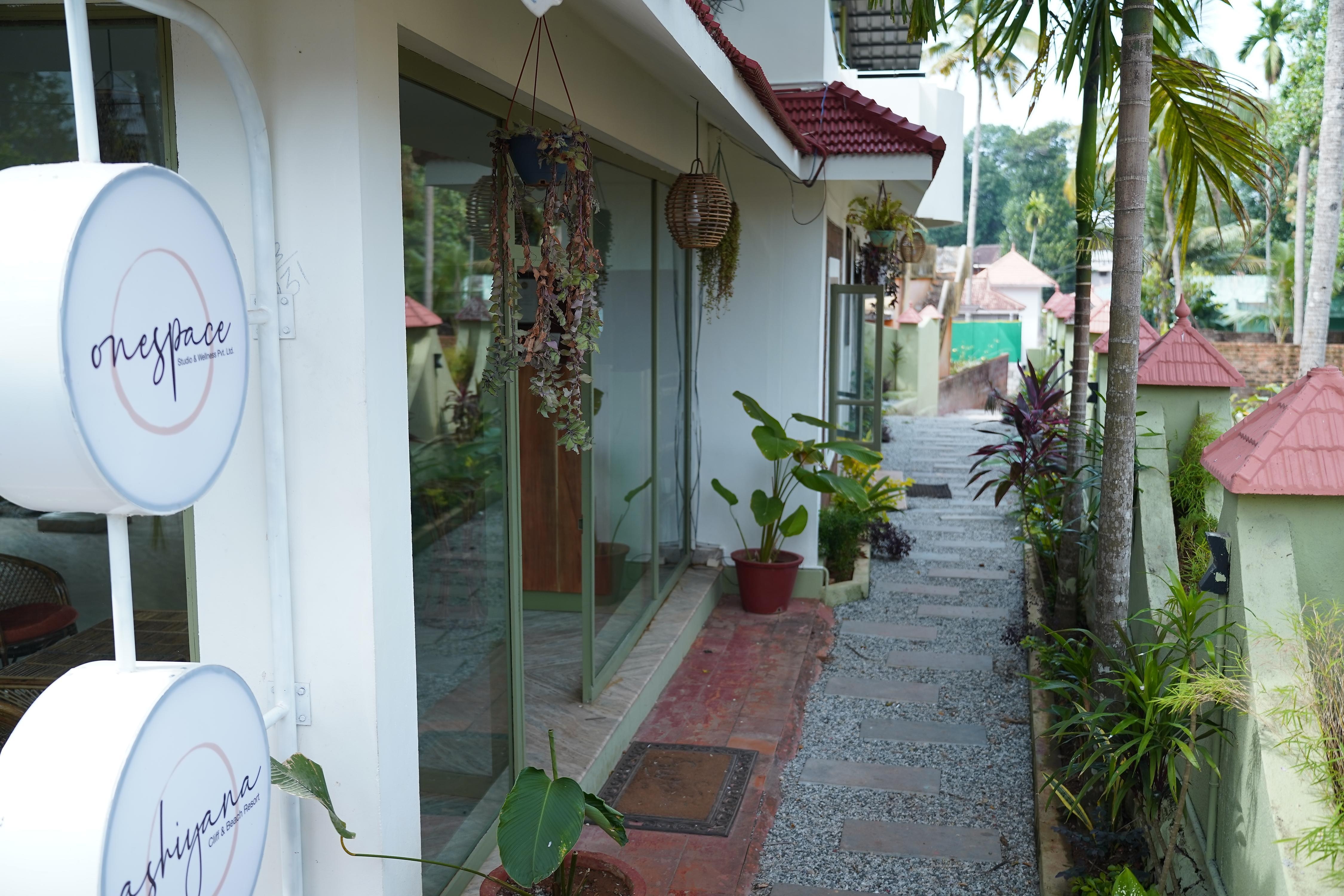 Rooms of Ashiyana Cliff & Beach Resort - Varkala Hotel on Goibibo